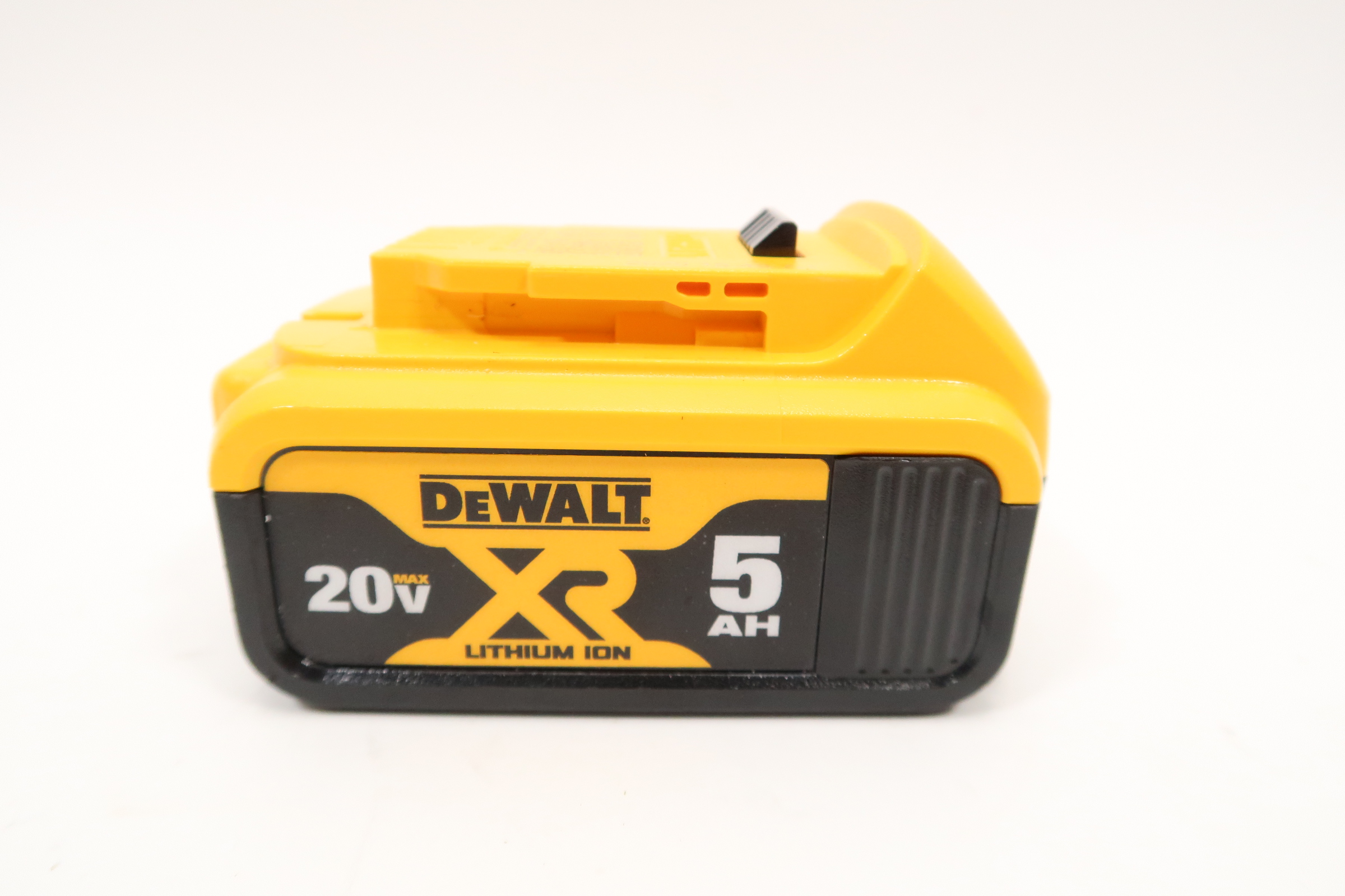 DeWalt DCB205 20-Volt MAX XR Premium Lithium-Ion 5.0Ah Battery Pack - 7284