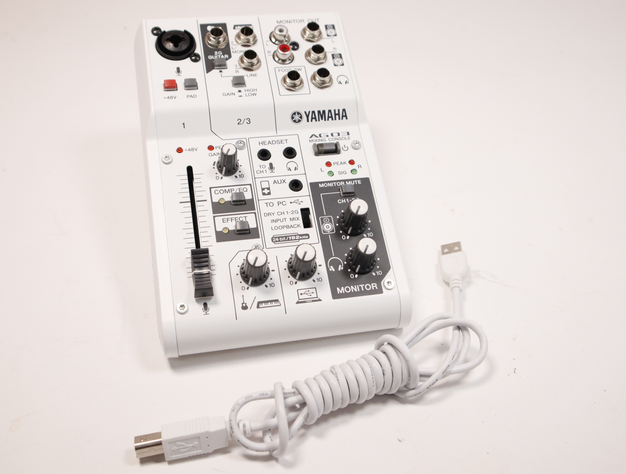 Yamaha AG03 3-Channel Mixer Interface USB White