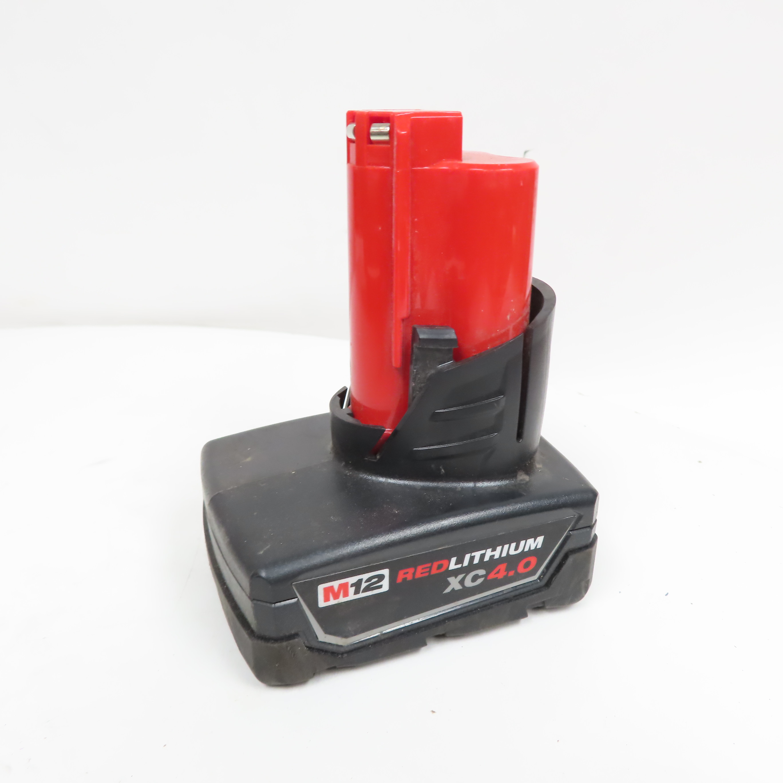 Milwaukee 2132-20 M12 ROCKET 12V Dual Power LED Tower Light