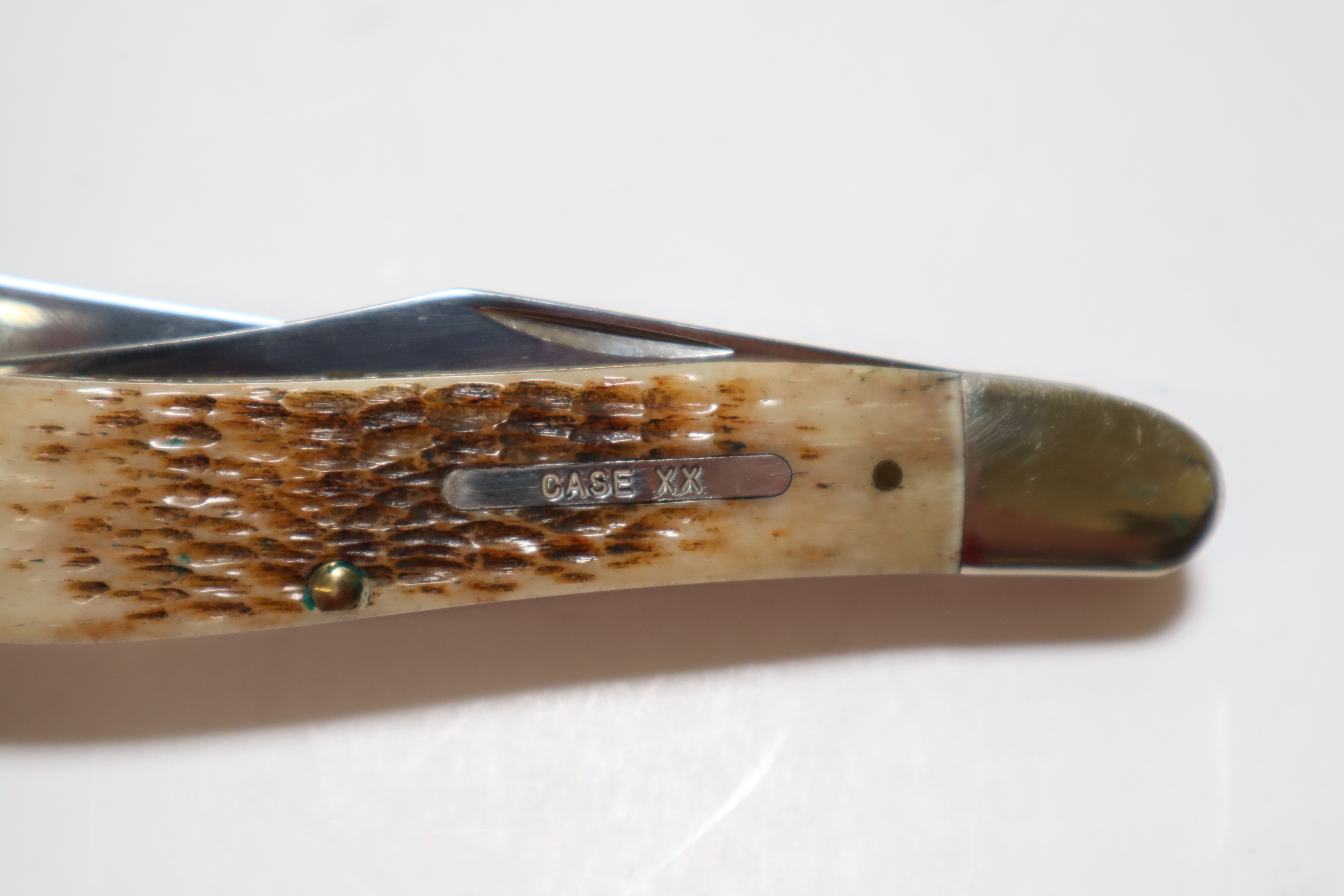 Case Cutlery Bone 6240 SS Limited Edition Dogleg Trapper Knife