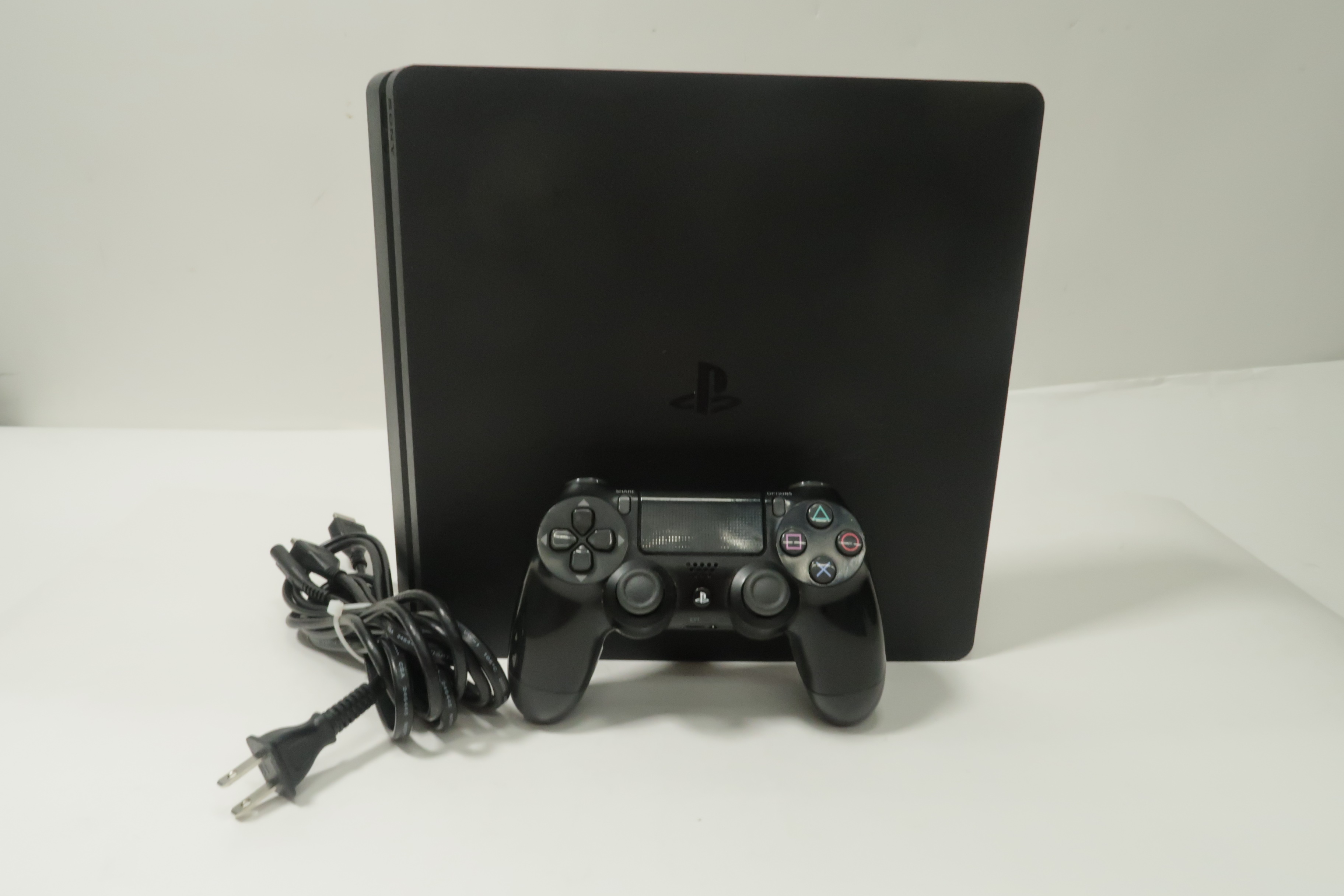 Sony PlayStation 4 Slim CUH-2215B 1TB HDD Black Home Video Game Console ...