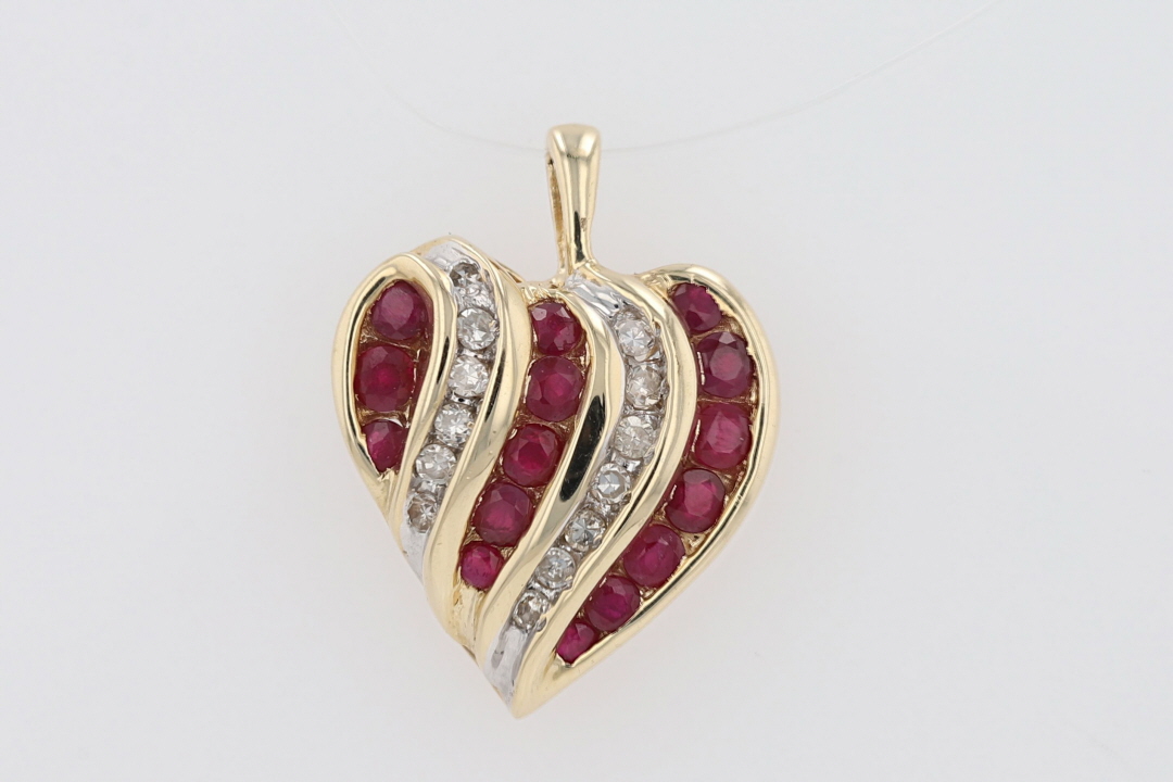 1.13ctw Round Cut Ruby & Diamond Heart Pendant without Chain 10k Multi ...