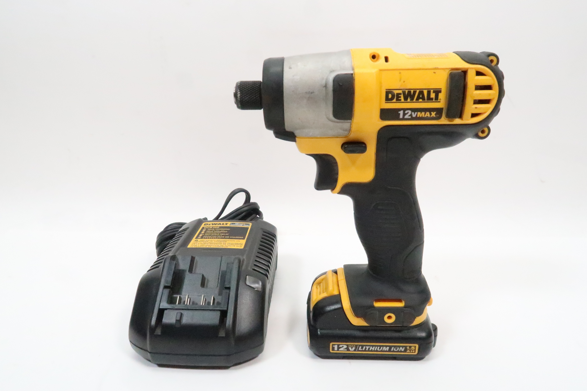 Dewalt cordless impact driver 12v dcf815 store