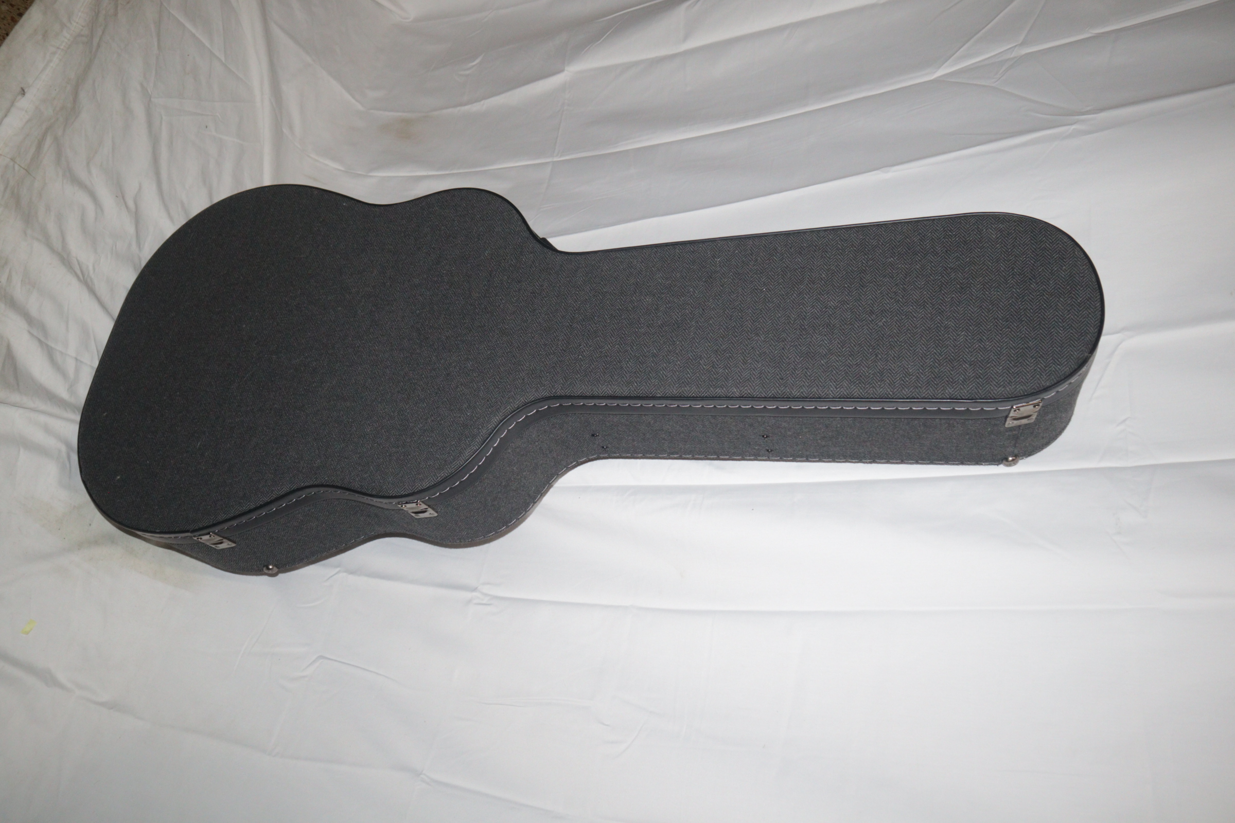 Road Runner Hard Gray Herringbone Pattern Guitar Case Only