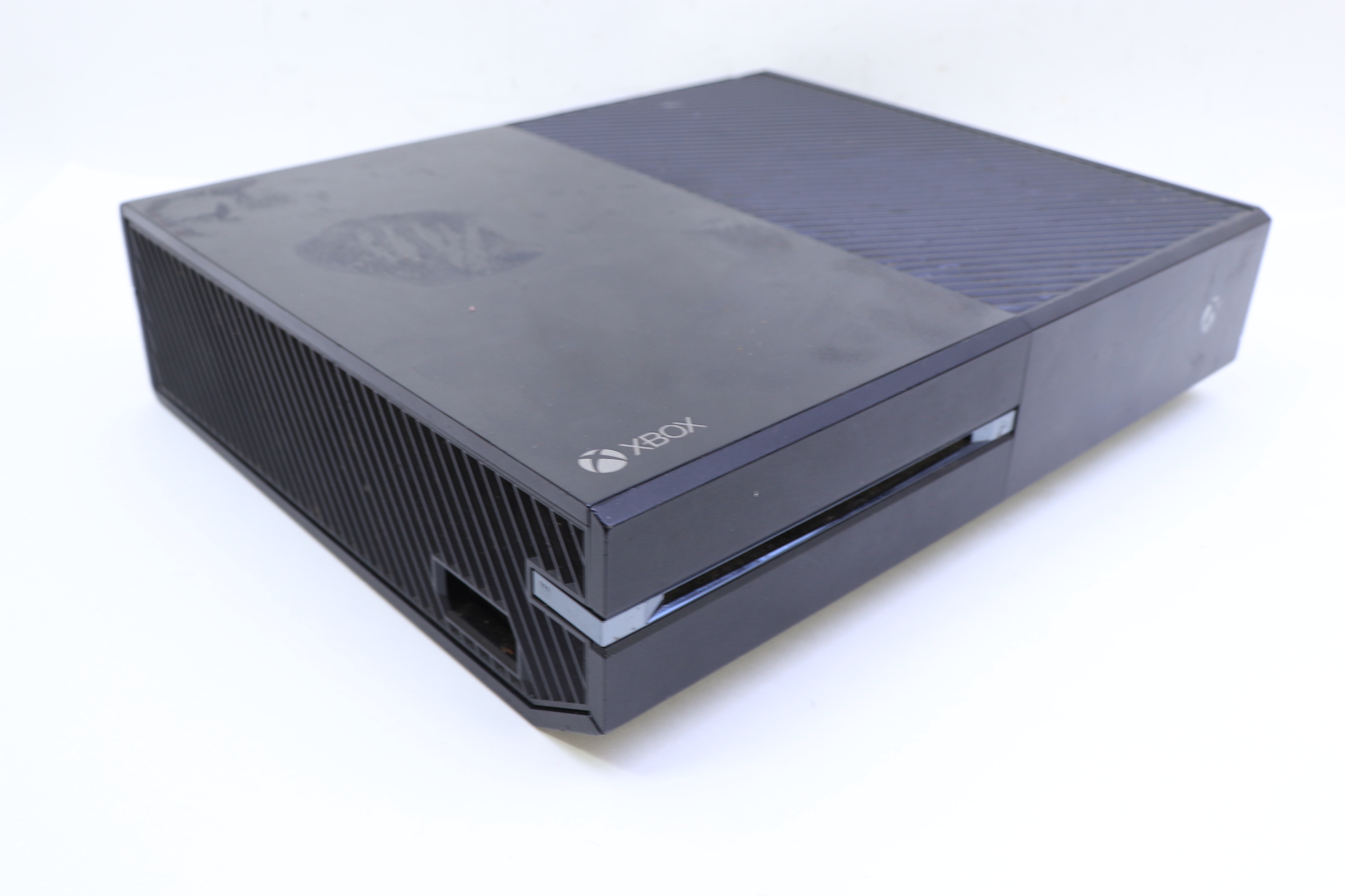 Microsoft Xbox One 1540 500GB Black Body Home Video Game Console - 2605