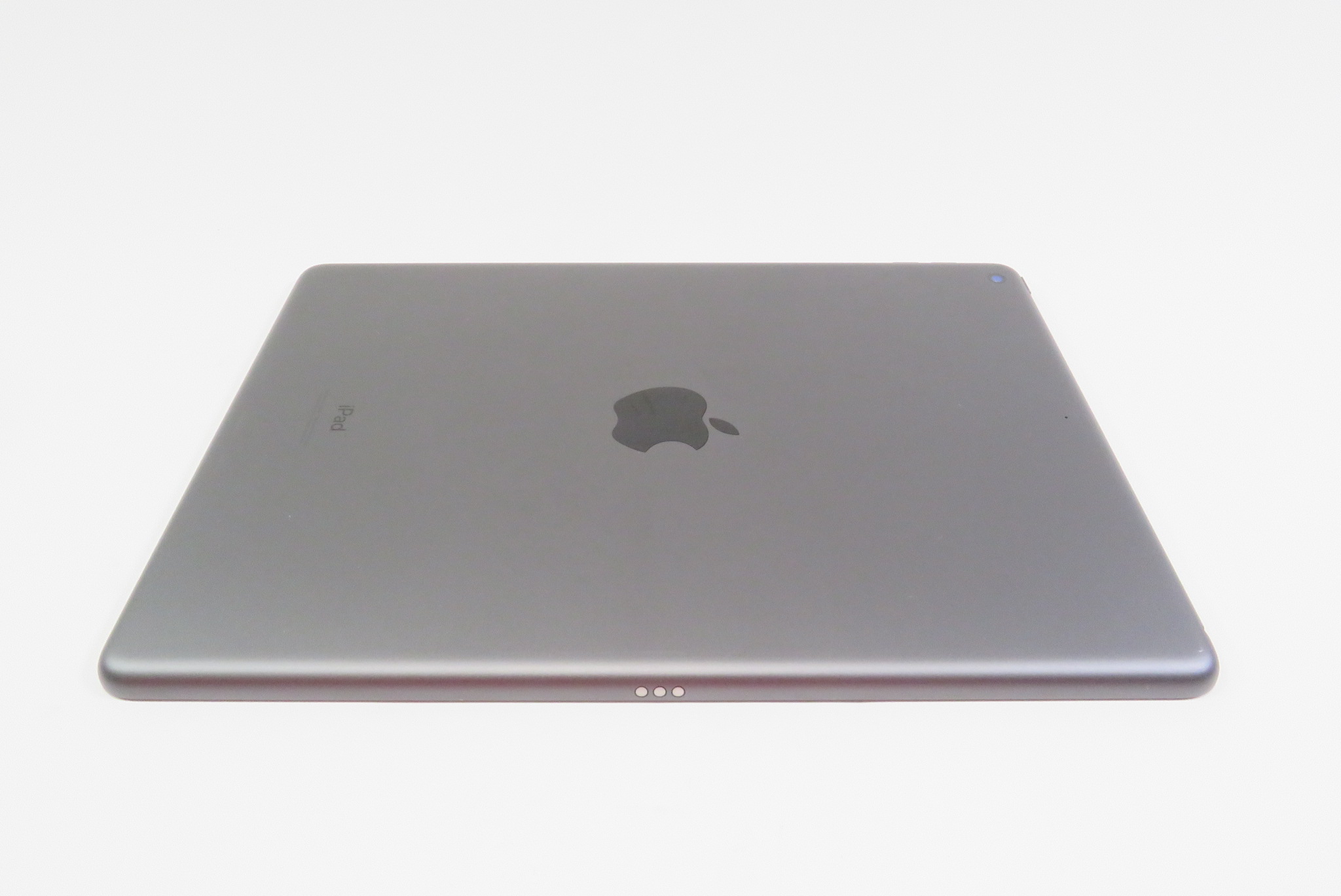 Apple iPad 9th Gen A2602 MK2K3LL/A 10.2" Wi-Fi Only 64GB Storage Tablet