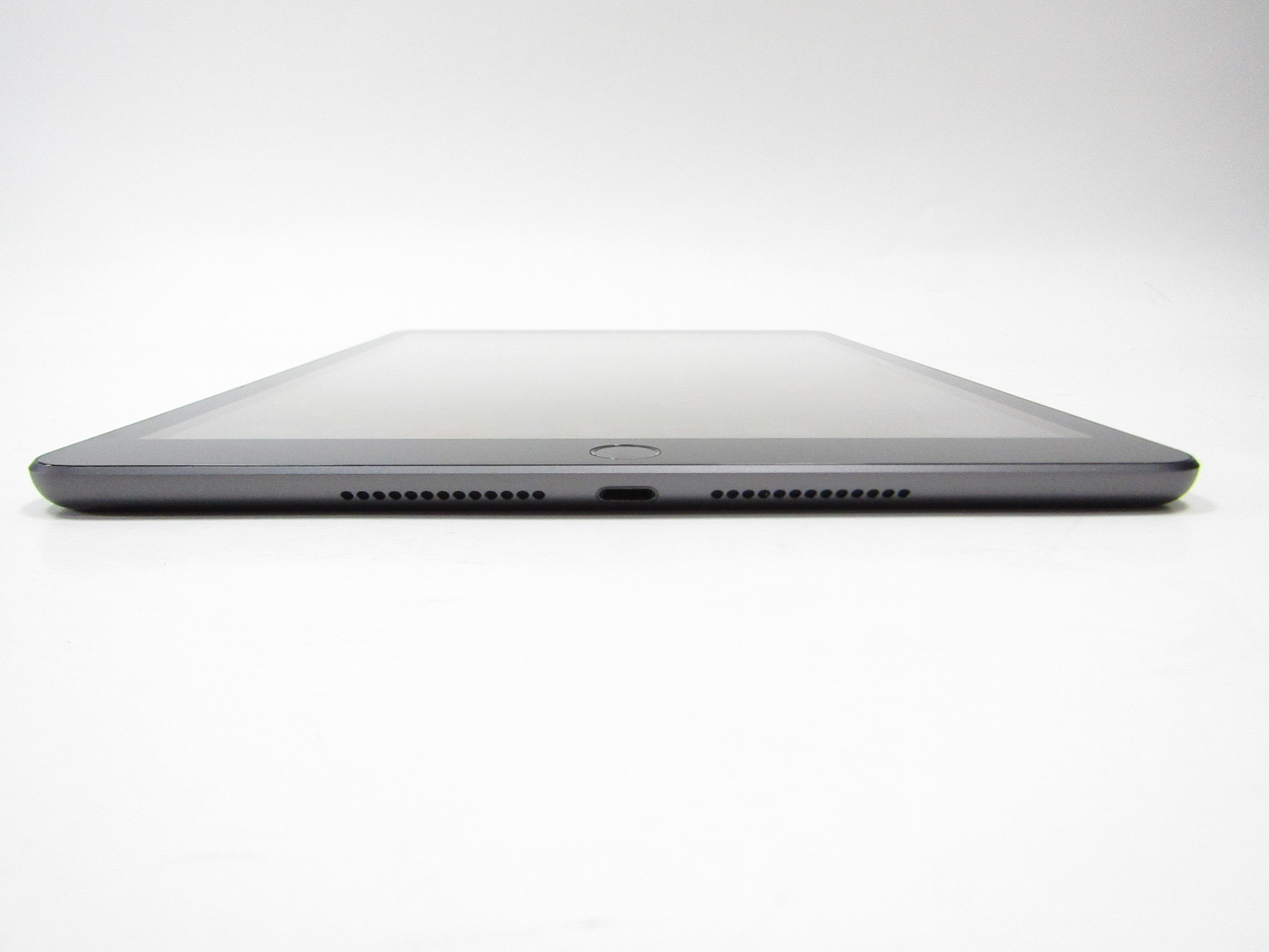 Apple iPad MK2K3LL/A A2602 10.2" 9th Gen Wi-Fi 64GB Space Gray Tablet 7886