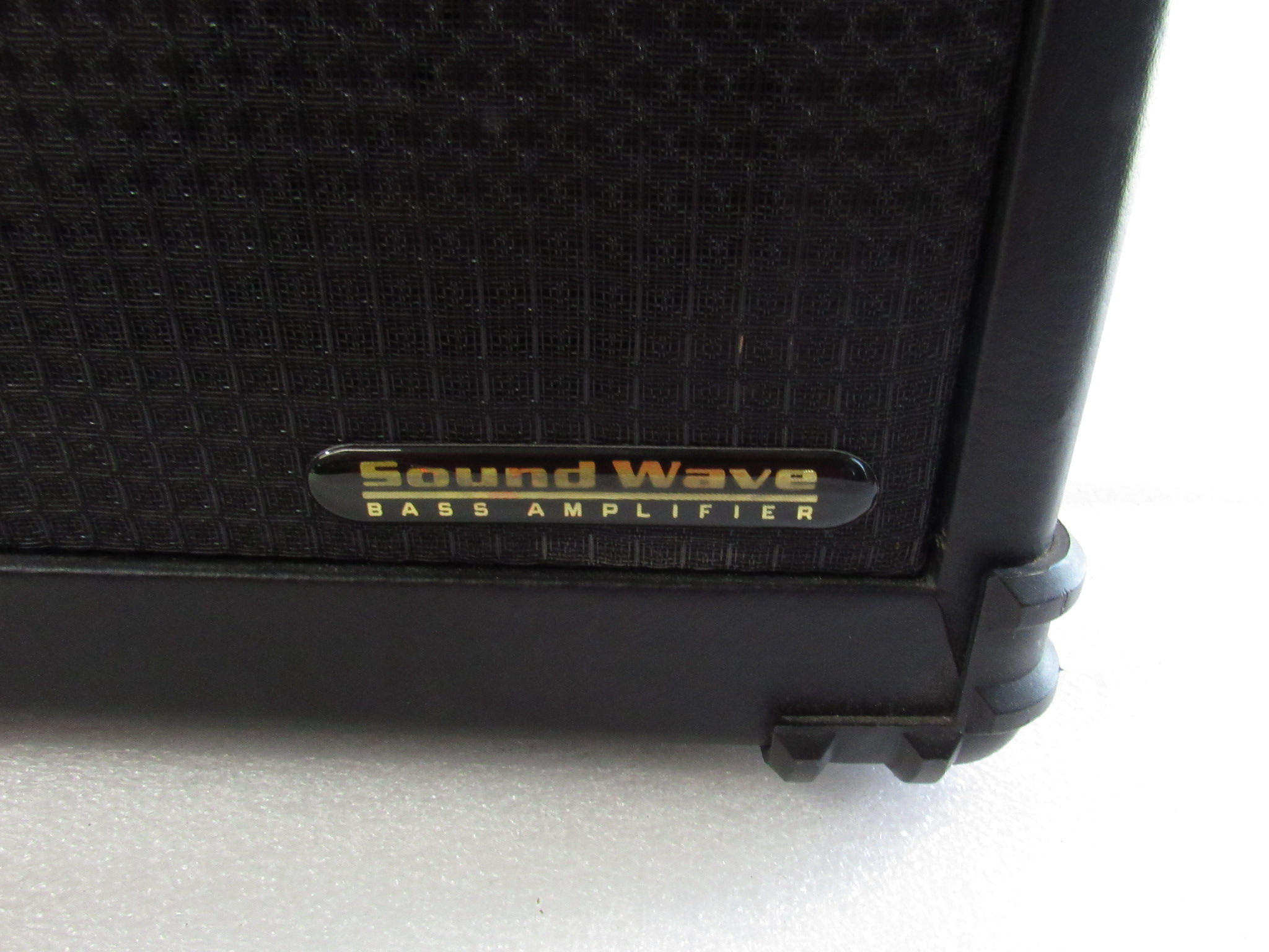 Ibanez SW35 Soundwave 35w 1x10" Bass Combo Amplifier
