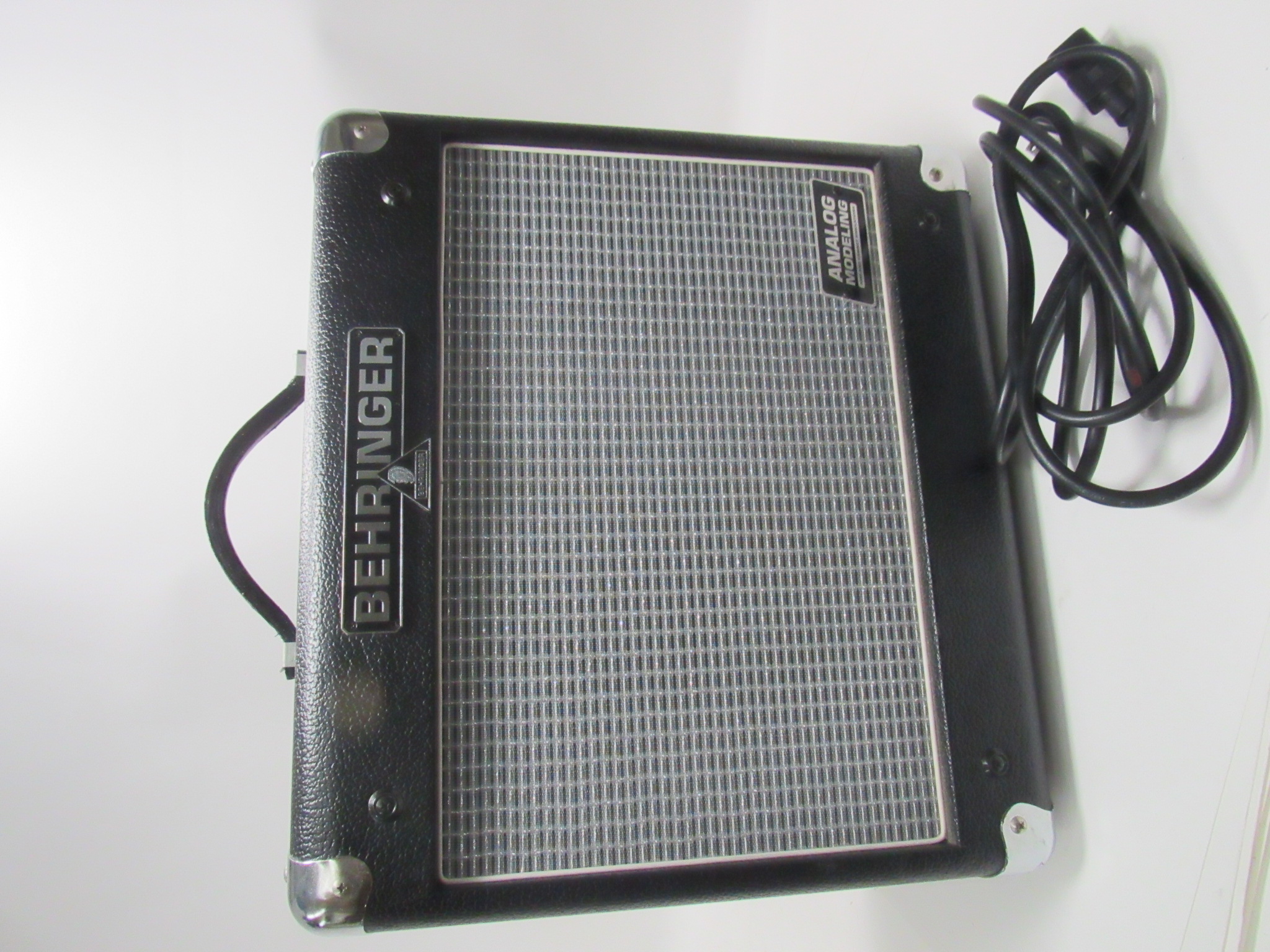 Behringer Vintager GM110 Electric Guitar Amplifier Black Local Pickup Only