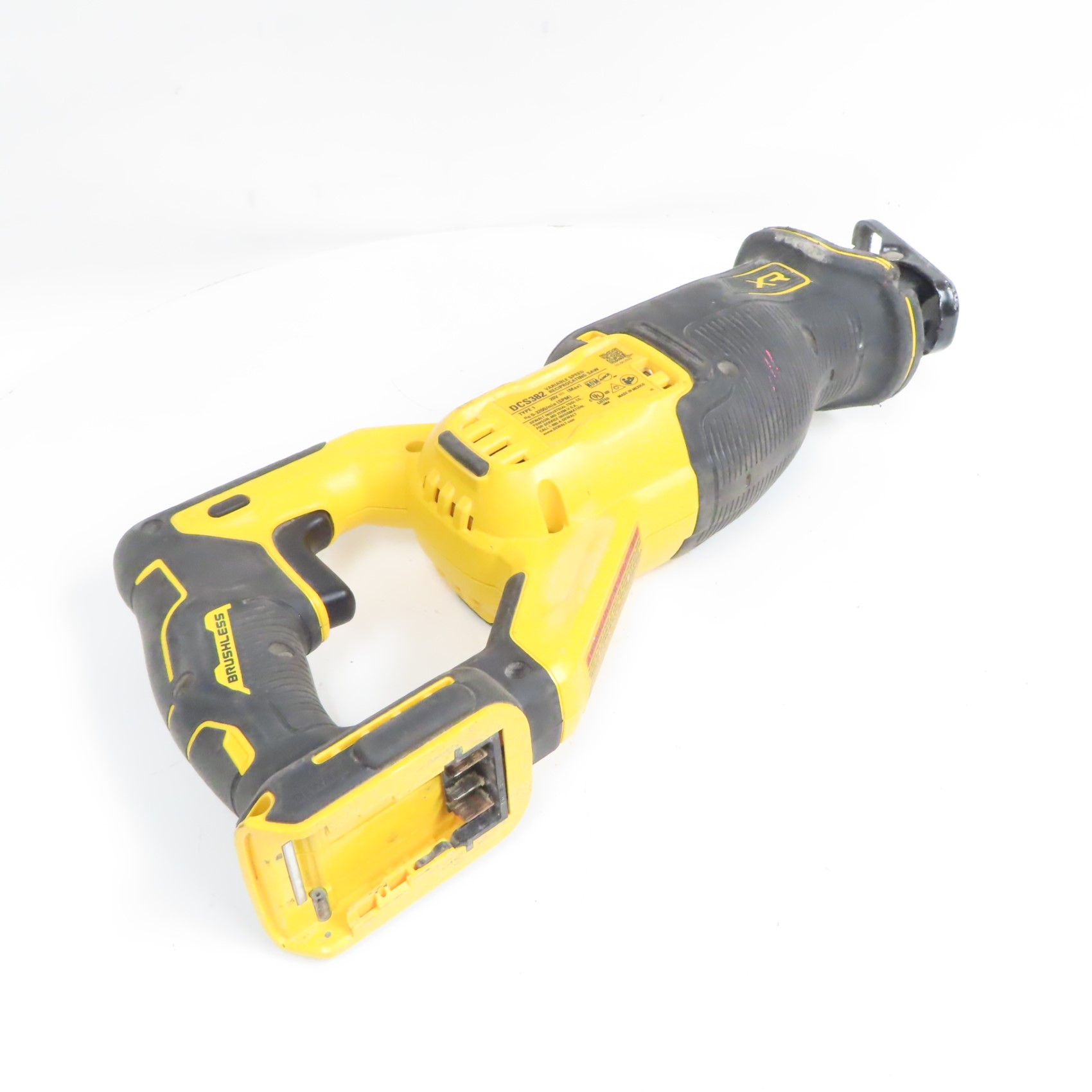 DeWalt DCS382 MAX XR 20V Cordless Reciprocating Saw Kit