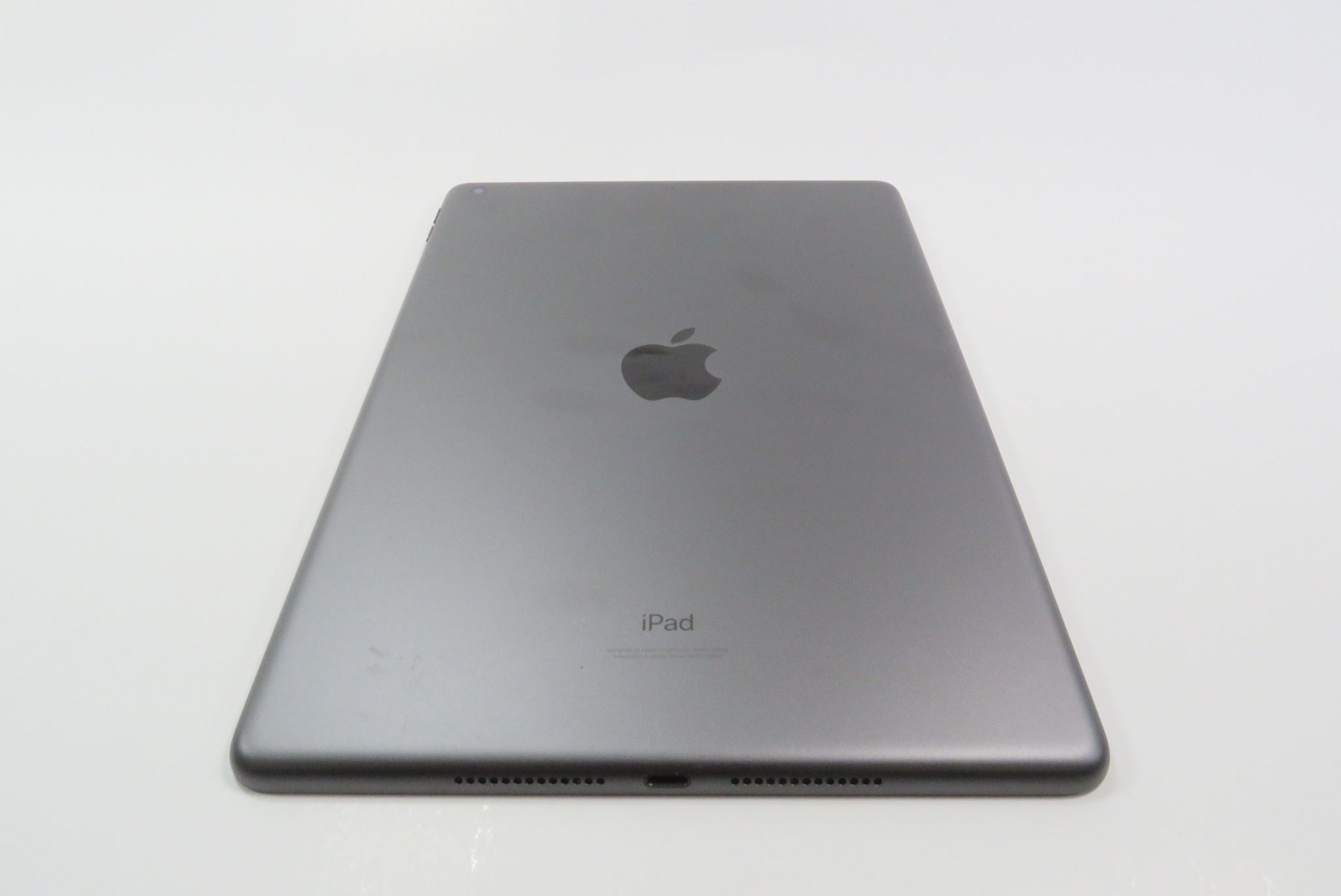 Apple iPad 9th Gen MK2K3LL/A A2602 10.2" Wi-Fi 64GB Tablet