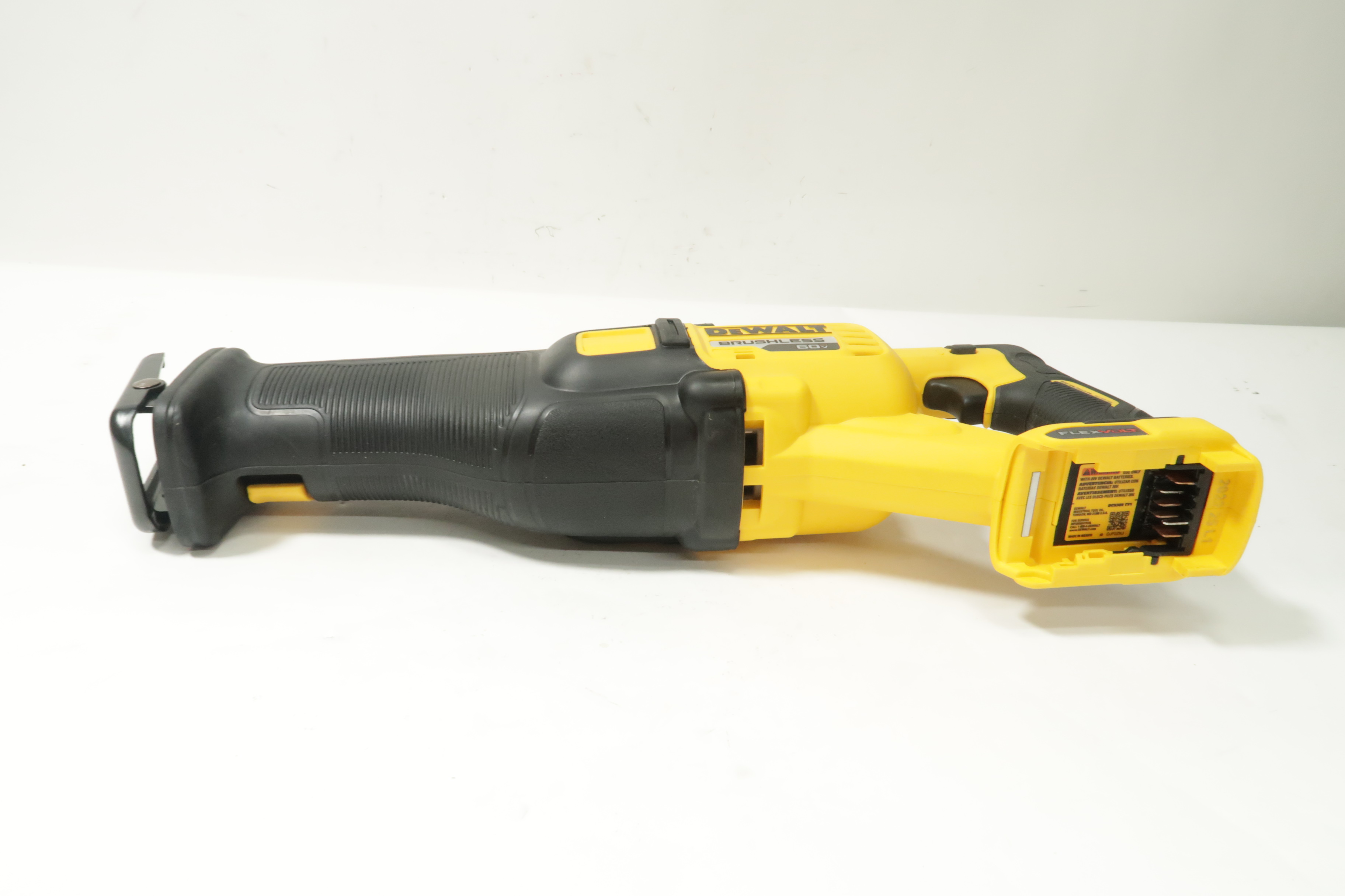 DEWALT DCS389 FLEXVOLT 60V MAX Li-Ion Cordless Brushless Reciprocating Saw 7654