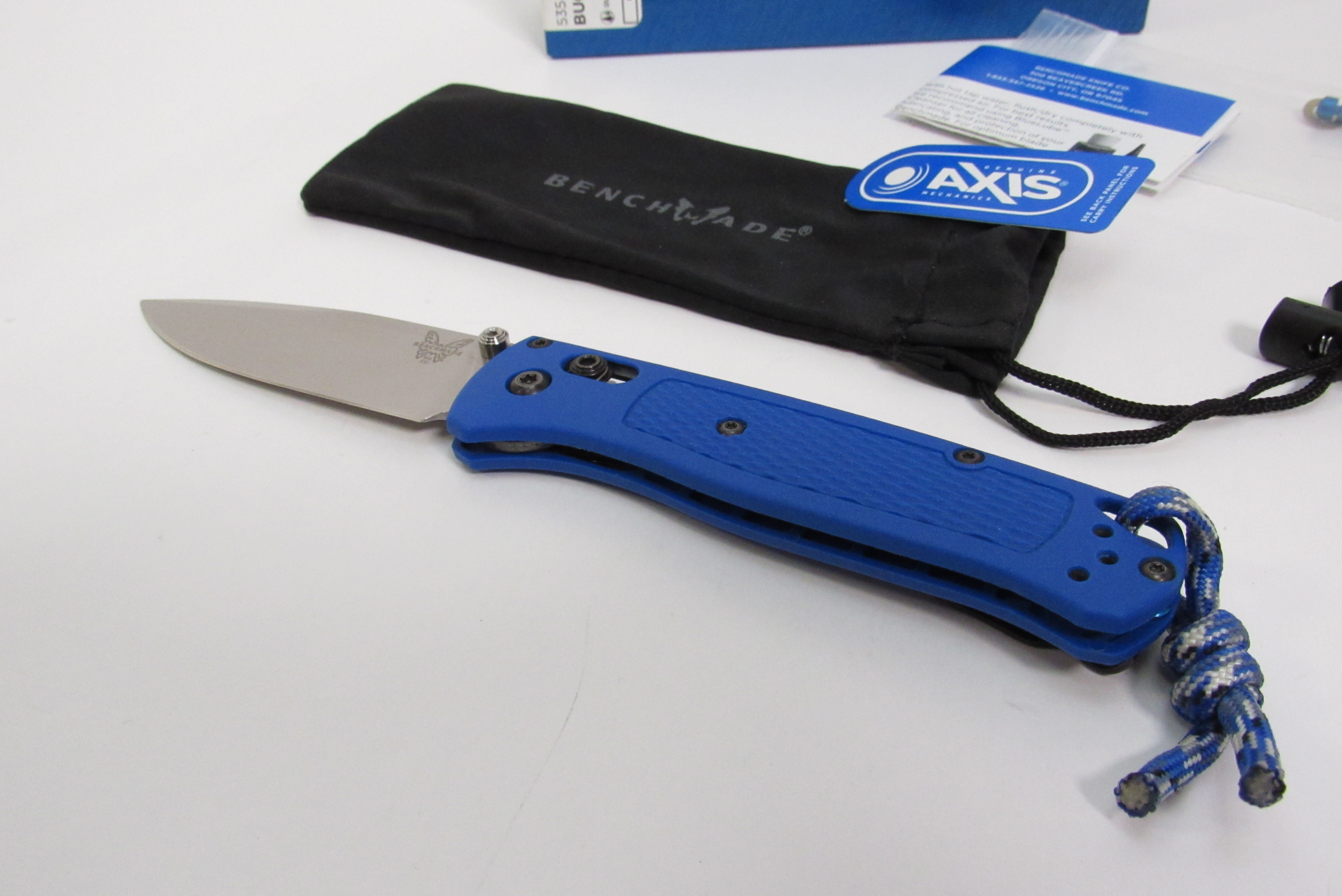 Benchmade 535 Bugout Blue-Class Manual Open CPM-S30V Folding Knife - Blue