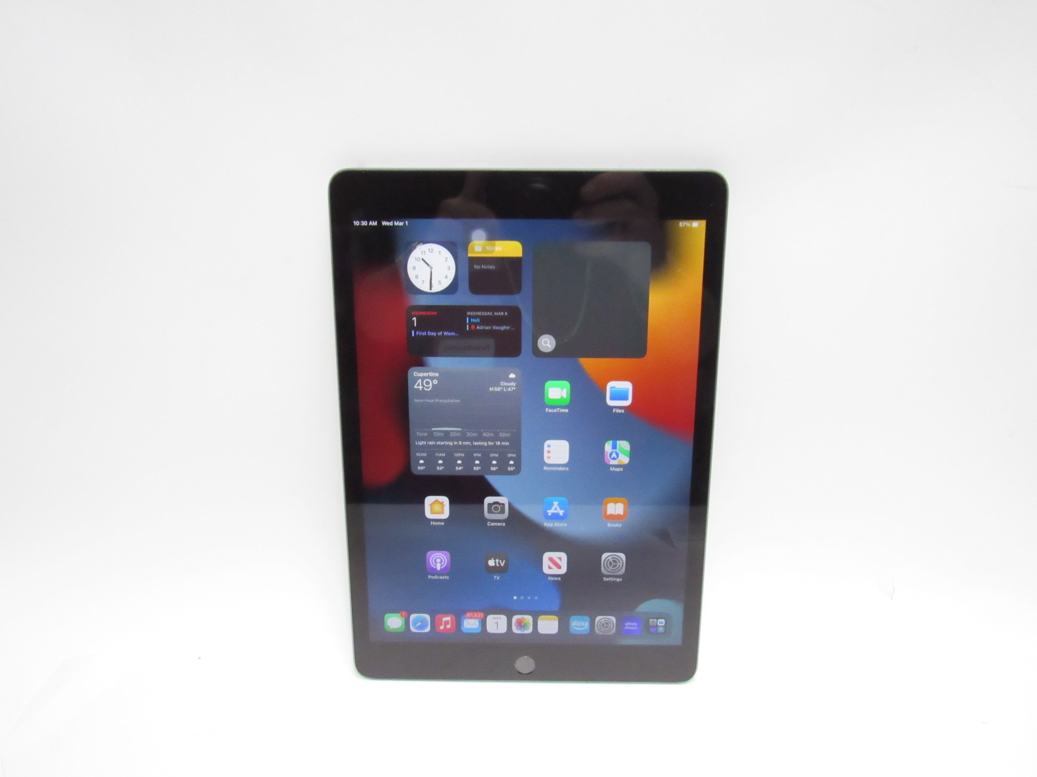 Apple iPad 9th Generation A2602 MK2K3LL/A 64GB Space Gray 10.2"