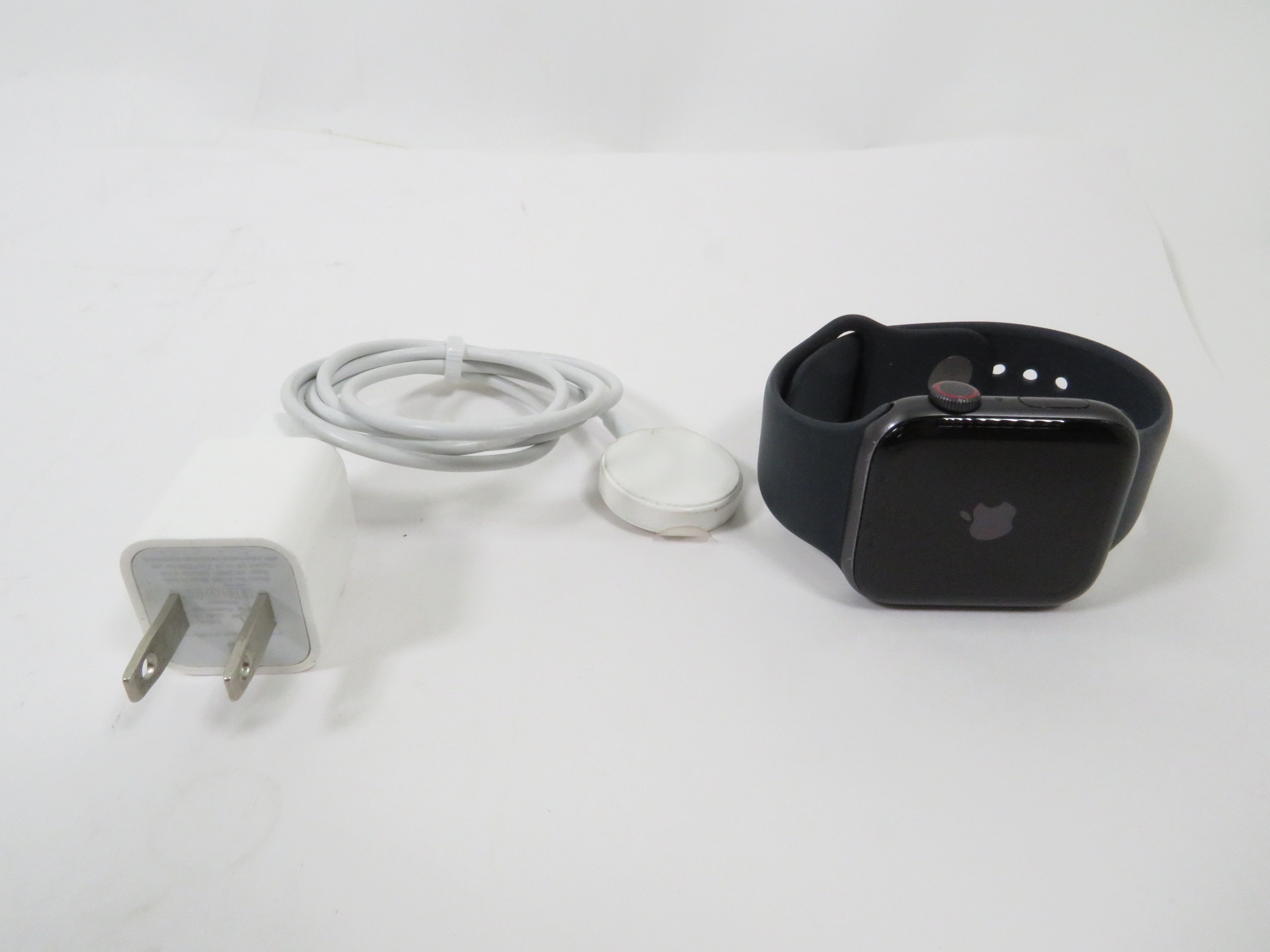 Apple A2354 Series SE 44mm GPS LTE Smartwatch