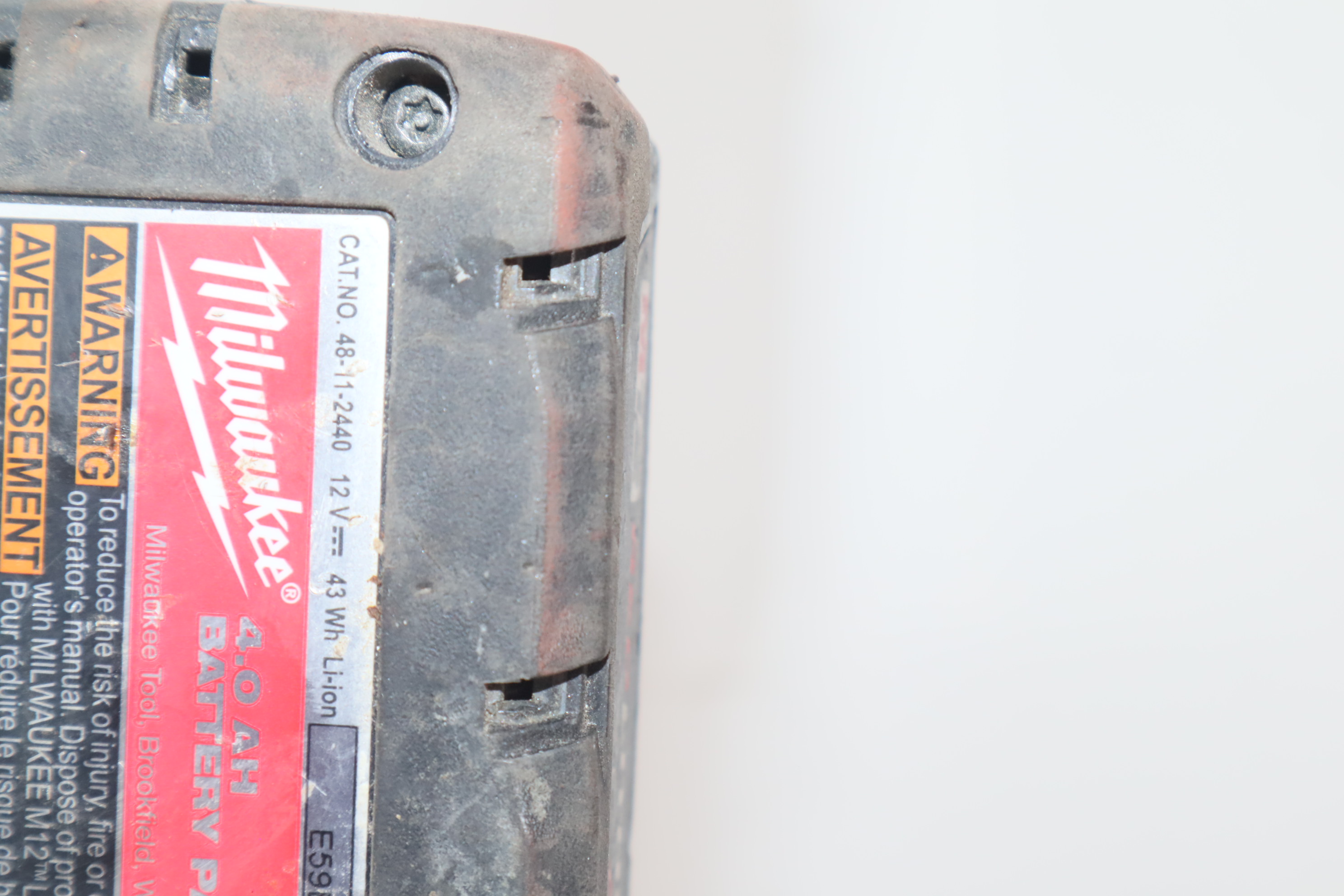 Milwaukee 48-59-1201 M12 Charger 905E & 48-11-2440 M12 REDLITHIUM XC ...