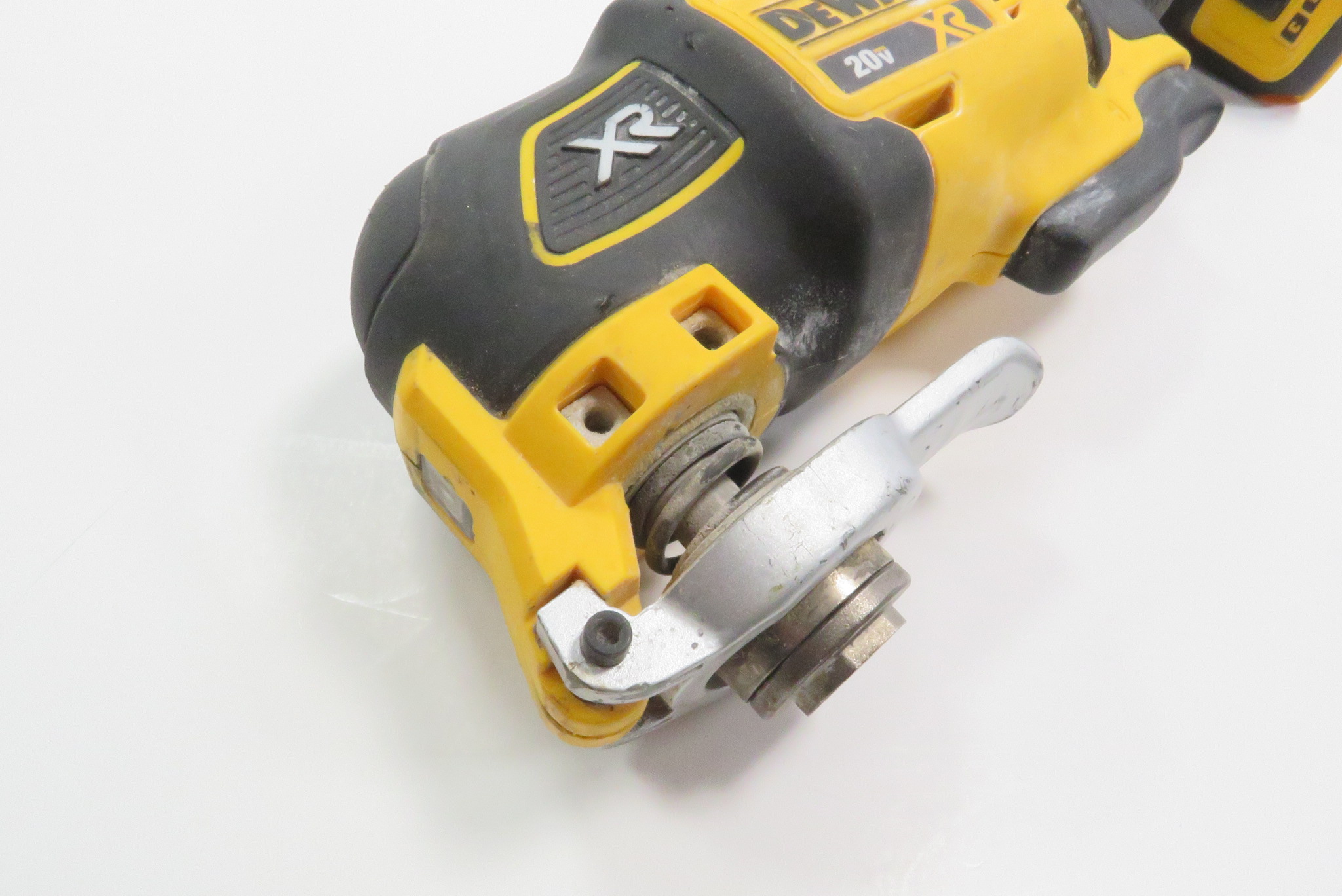 DeWalt DCS356 20-Volt MAX Brushless 3-Speed Oscillating Multi-Tool