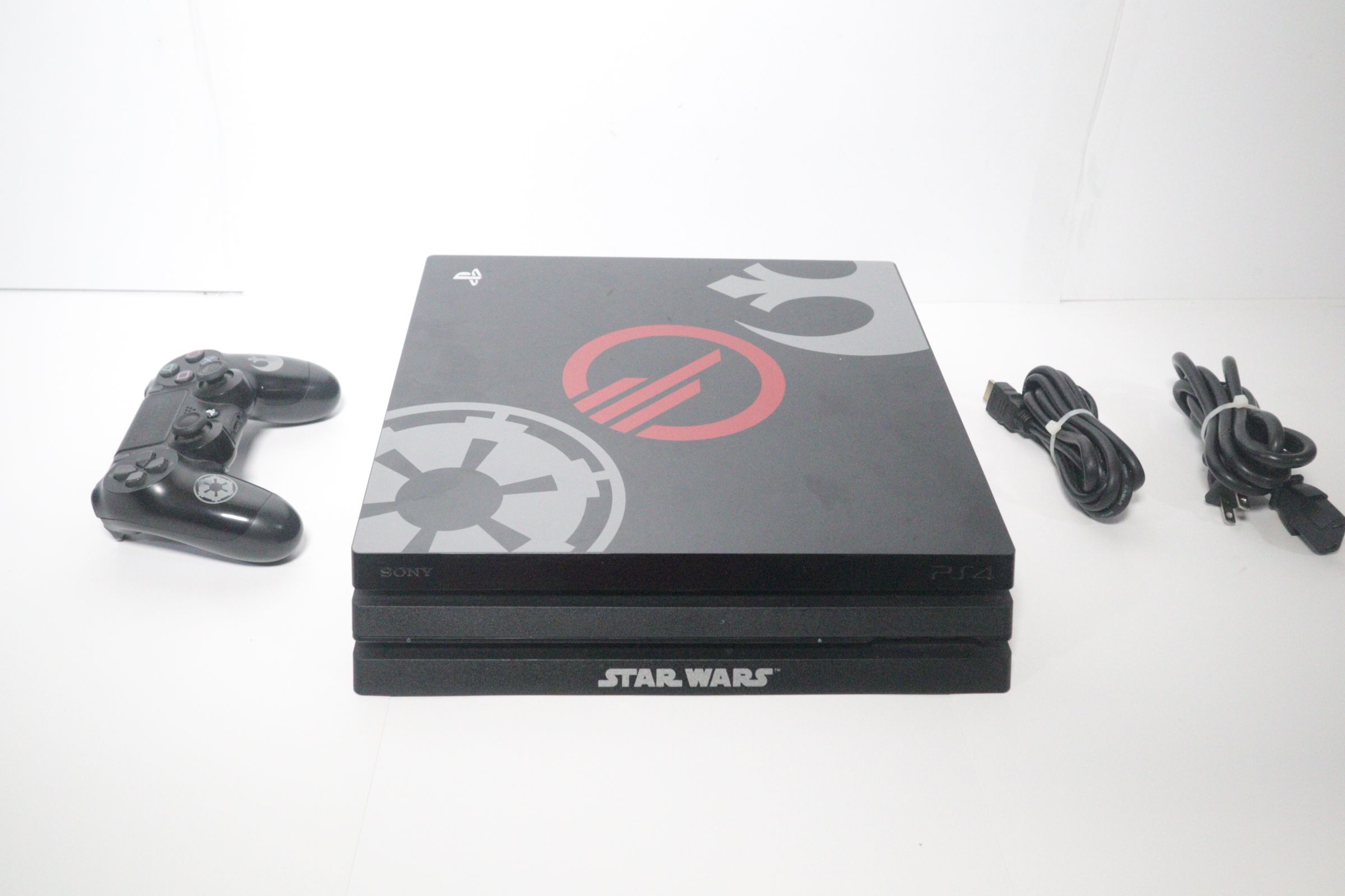 Sony PlayStation 4 Pro CUH-7115B Star Wars Battlefront II 1TB Game ...