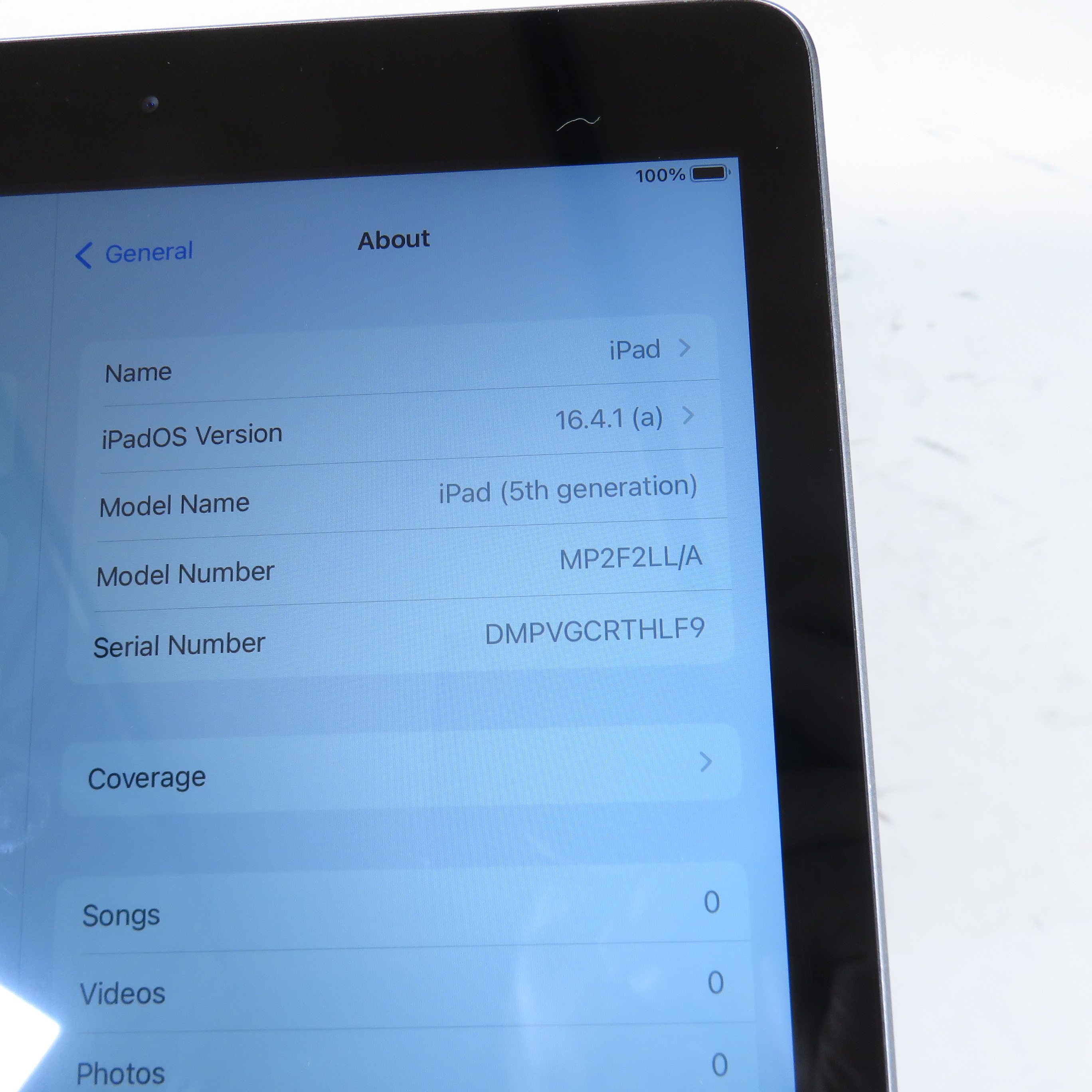 Apple iPad MP2F2LL/A 5th Gen. WiFi Only 32GB Storage Space Gray Tablet 3578