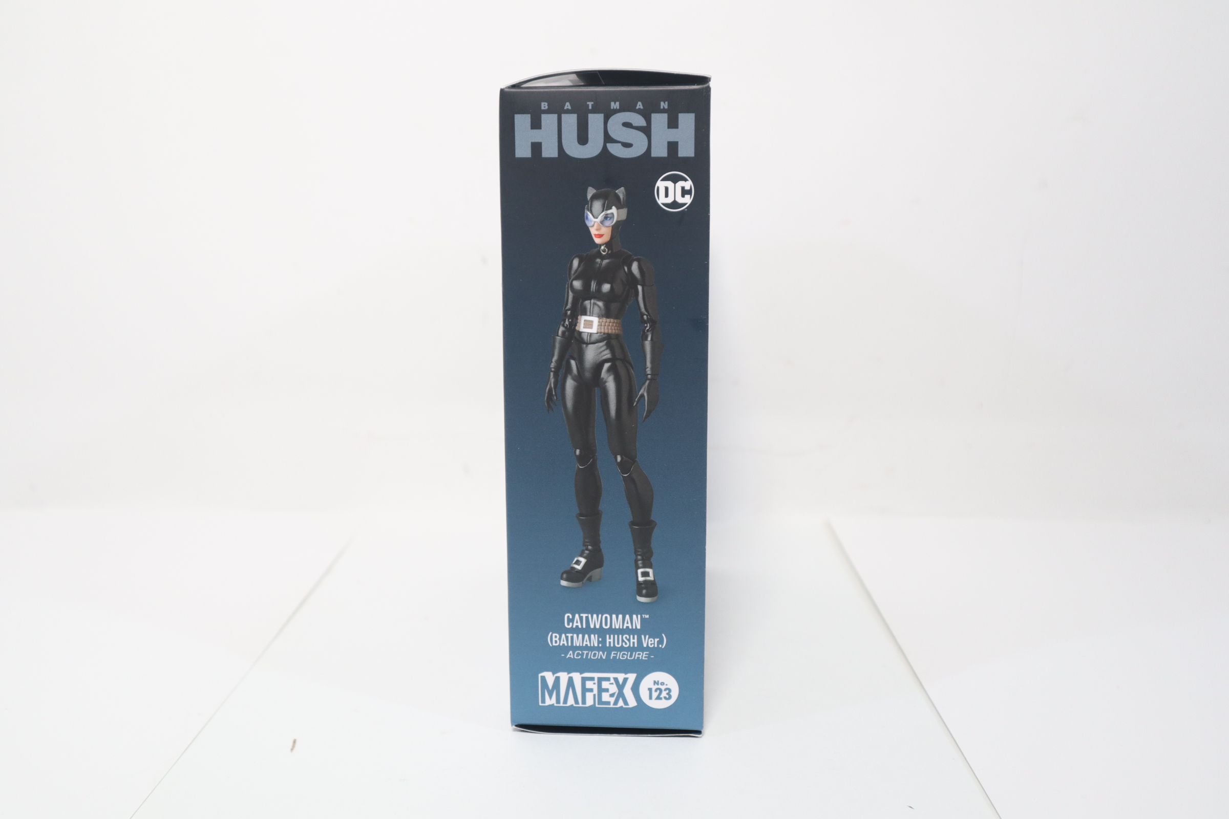 Med Com Toy Mafex Catwoman Batman Hush Ver MEDMAFEX-123 Action Figure 1235