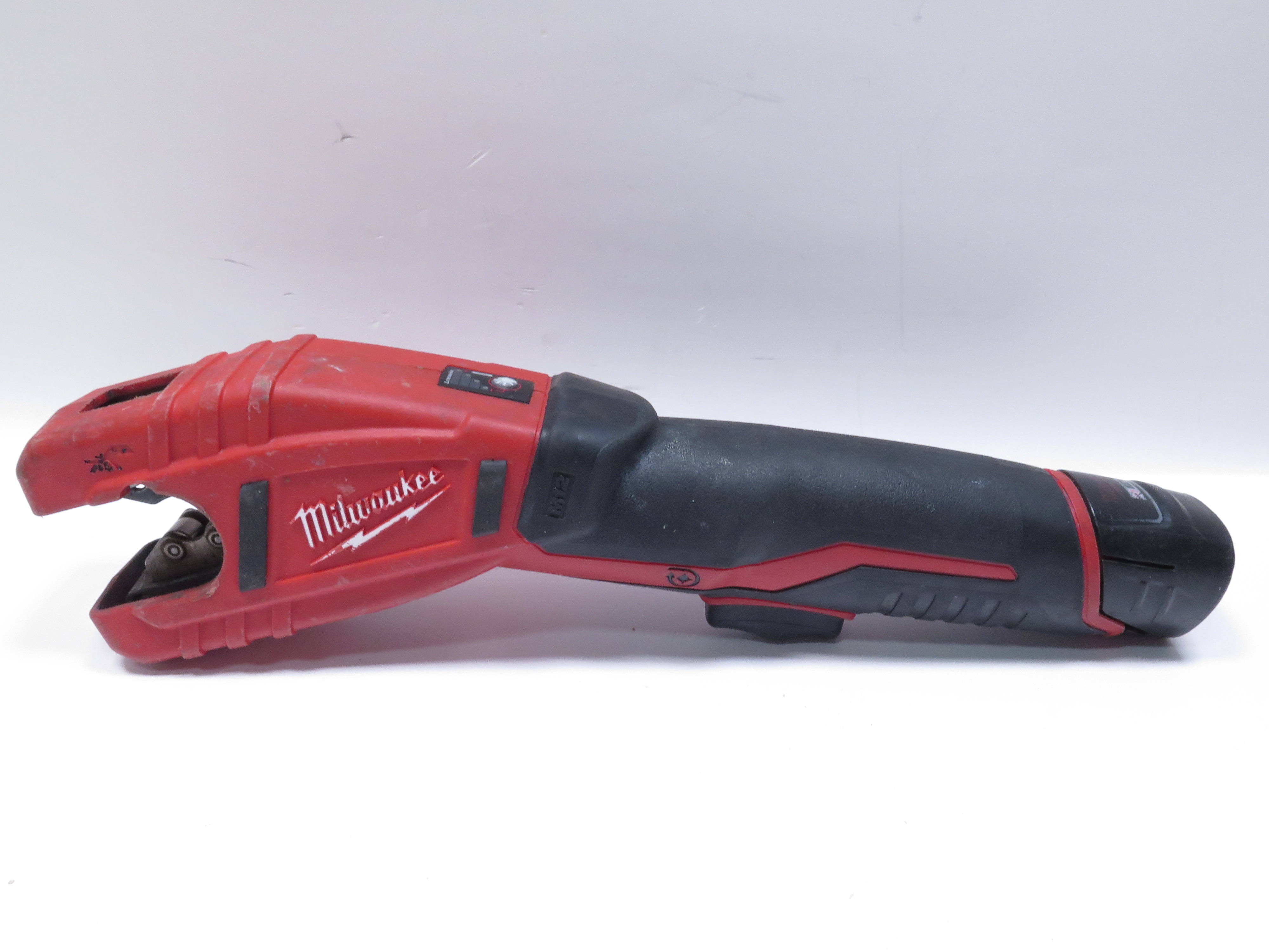 Milwaukee 2471-20 M12 12V Lithium-Ion Cordless Copper Tubing Cutter 2320
