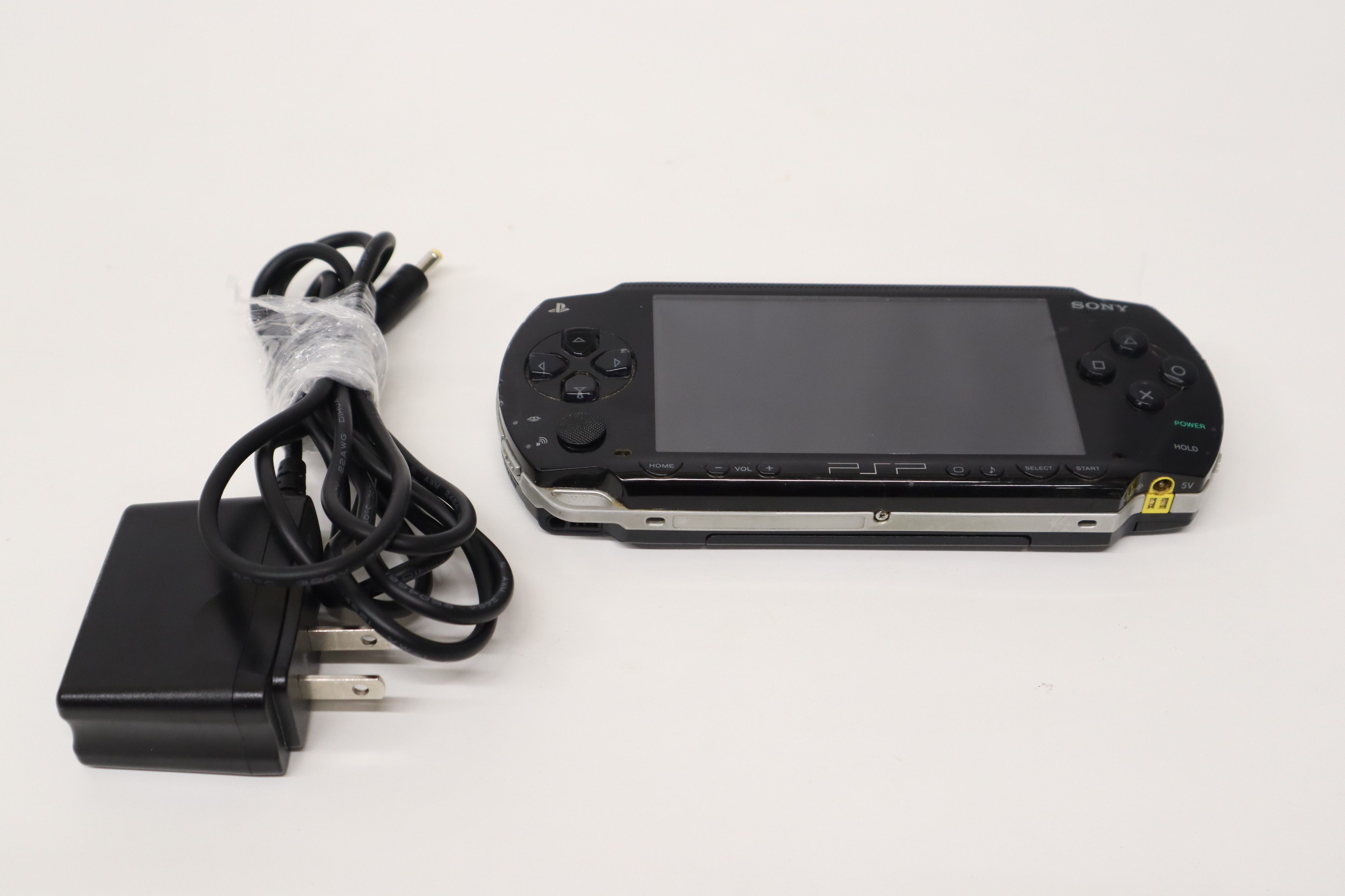 Sony PlayStation Portable PSP-1001 4.3-Inch Portable Handheld Video ...