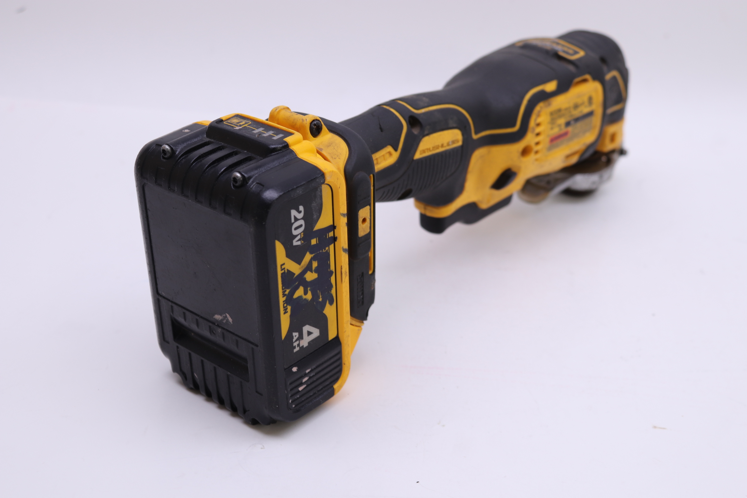 DeWalt DCS355 Cordless Brushless 20V Max Variable Speed Oscillating Multi-Tool