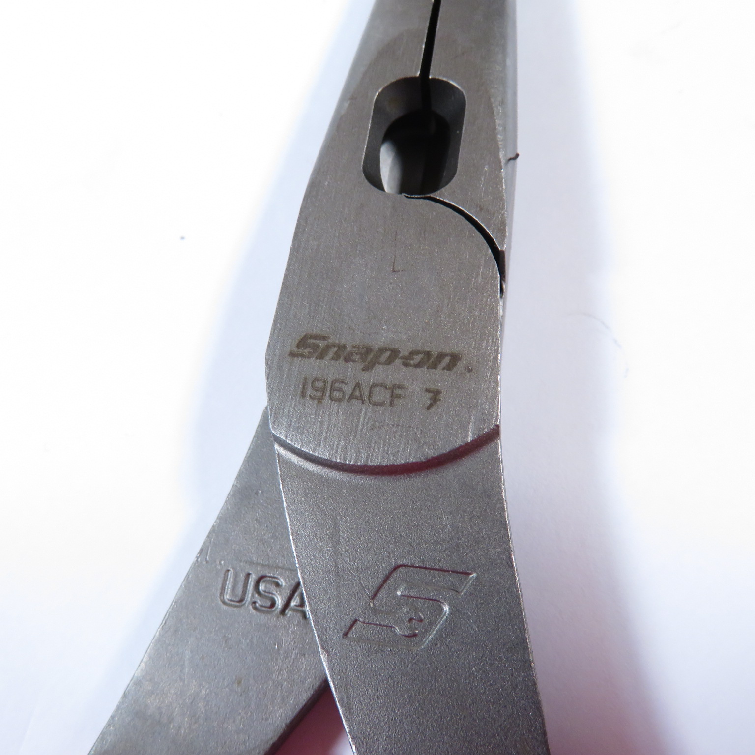 Snap-on Tools 196ACF 8" Talon Grip Long Nose Pliers with Cutter