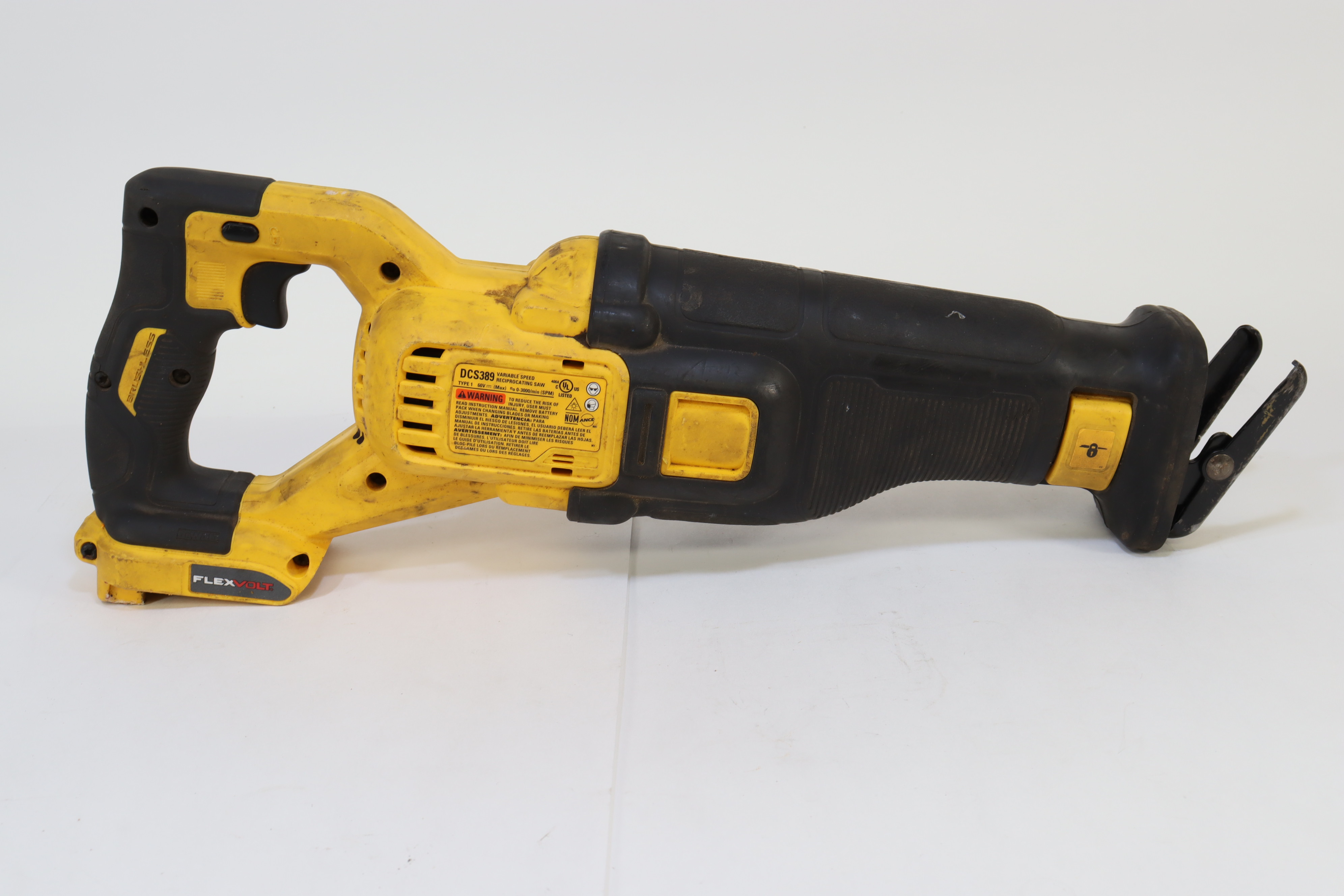 DEWALT DCS389 FLEXVOLT 60V MAX Li-Ion Cordless Brushless Reciprocating Saw