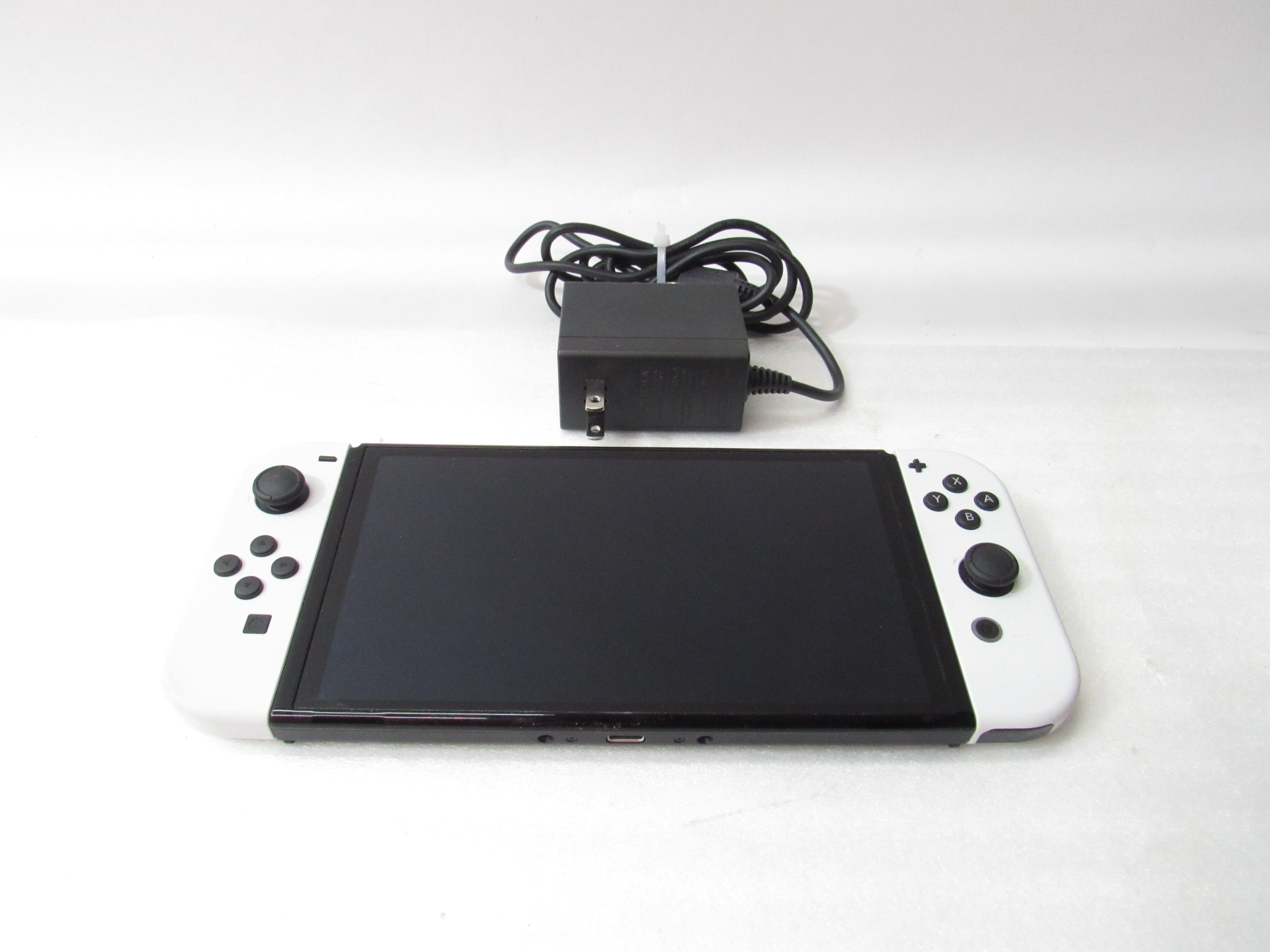 Nintendo HEG-001 Switch OLED Console 64GB White Joy Cons 3159