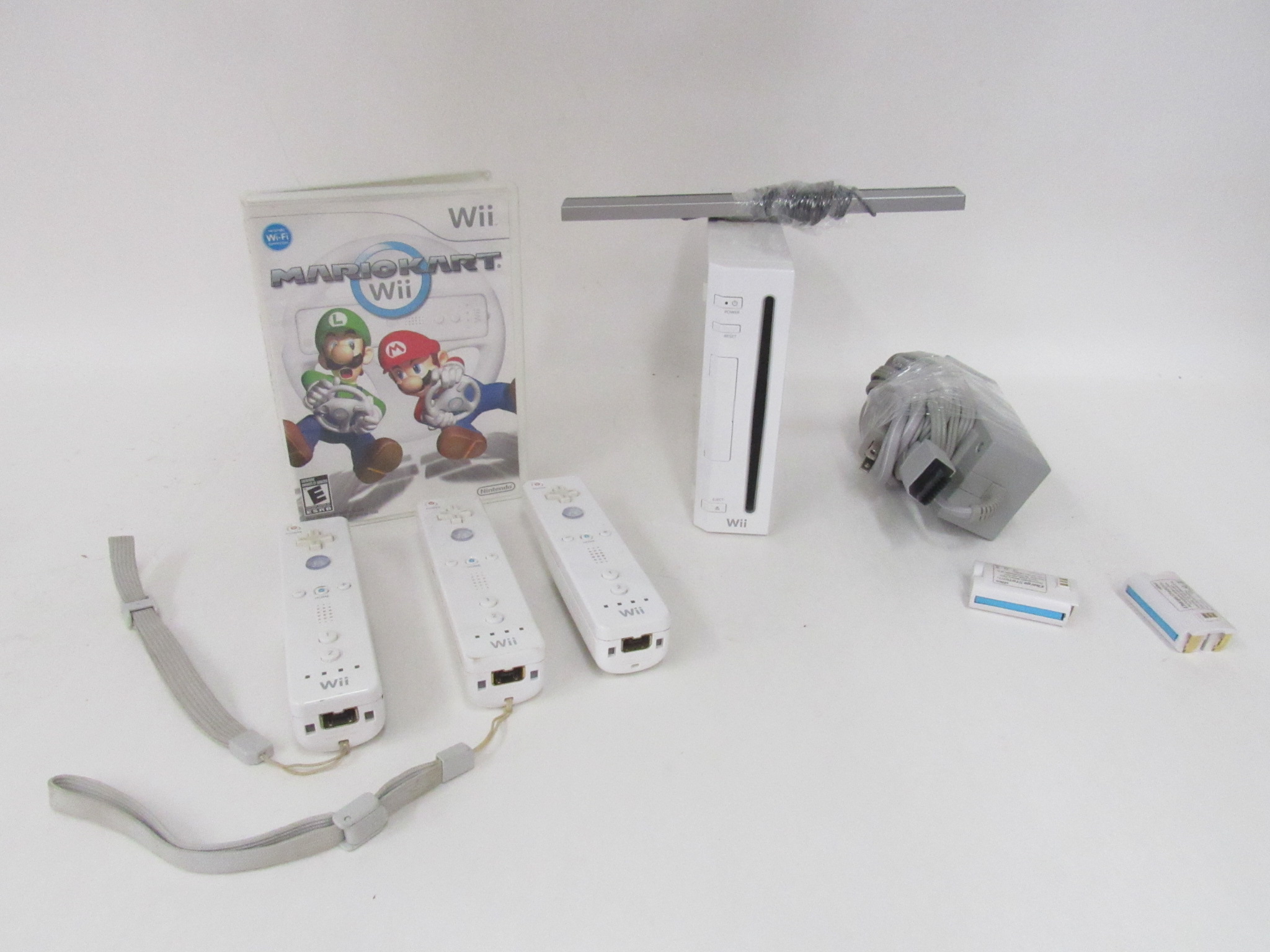 Nintendo Wii RVL-001 512MB White Body Home Video Gaming Console