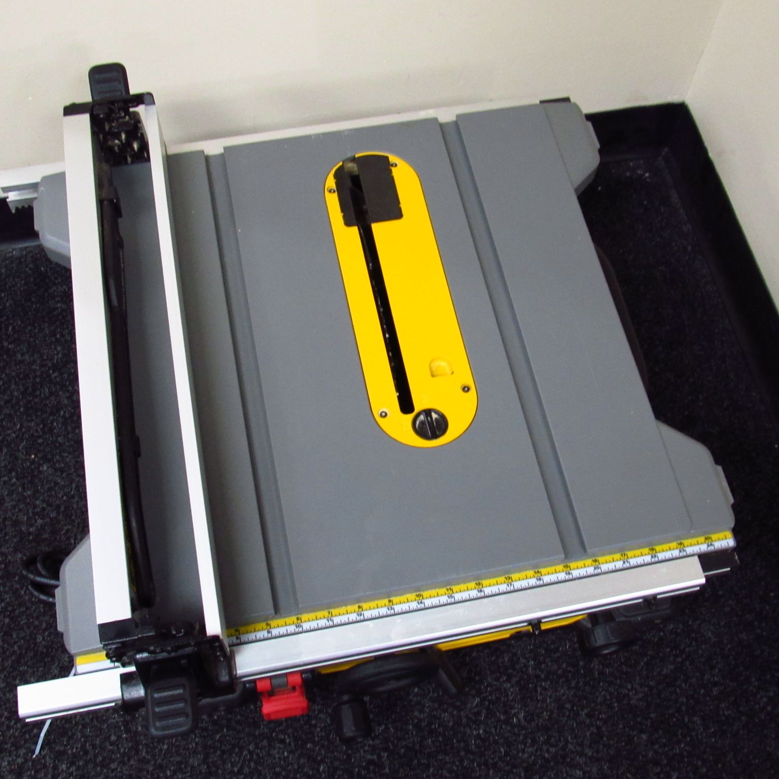 DeWalt DWE7485 Corded 8-1/4'' Compact Jobsite Table Saw - Local Pick-Up ...