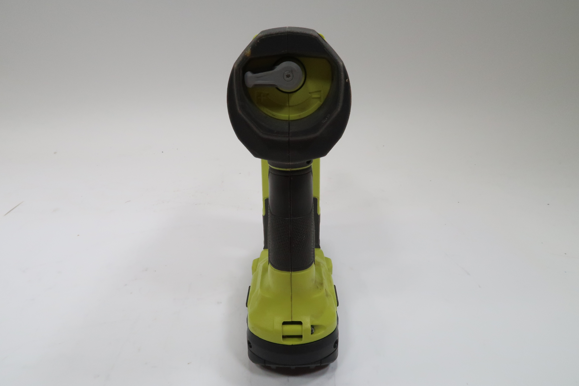 Ryobi P321 ONE+ 18V 18-Gauge Cordless AirStrike Brad Nailer 8558