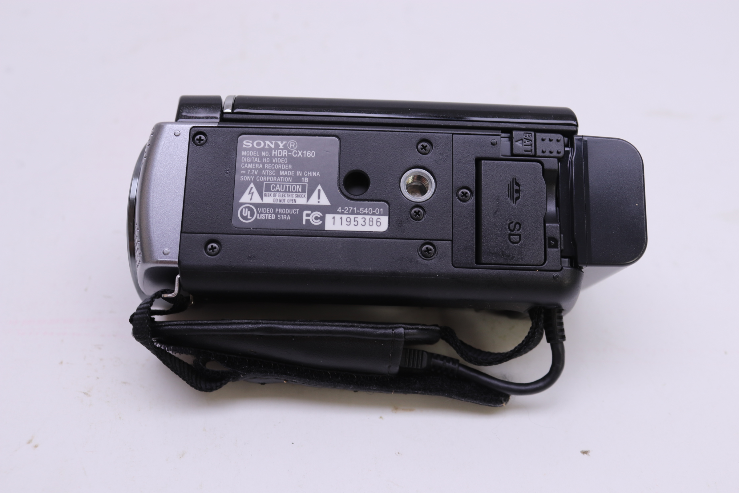 Sony Handycam HDR-CX160 HD Flash Memory 3.0" Touch Panel LCD Camcorder