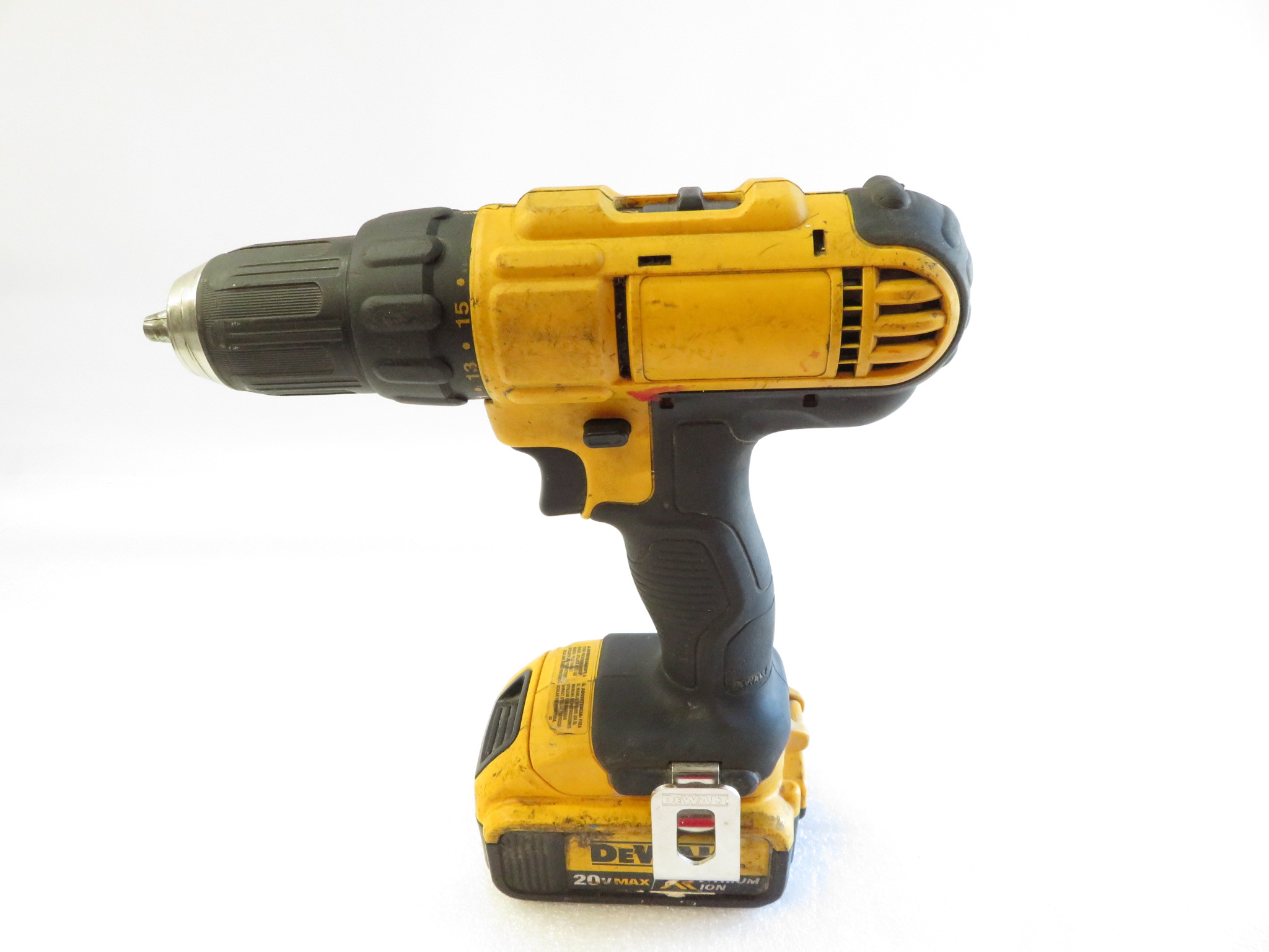 DEWALT DCD771 20-Volt MAX Lithium-Ion Cordless 1/2 in. Drive Drill/Driver