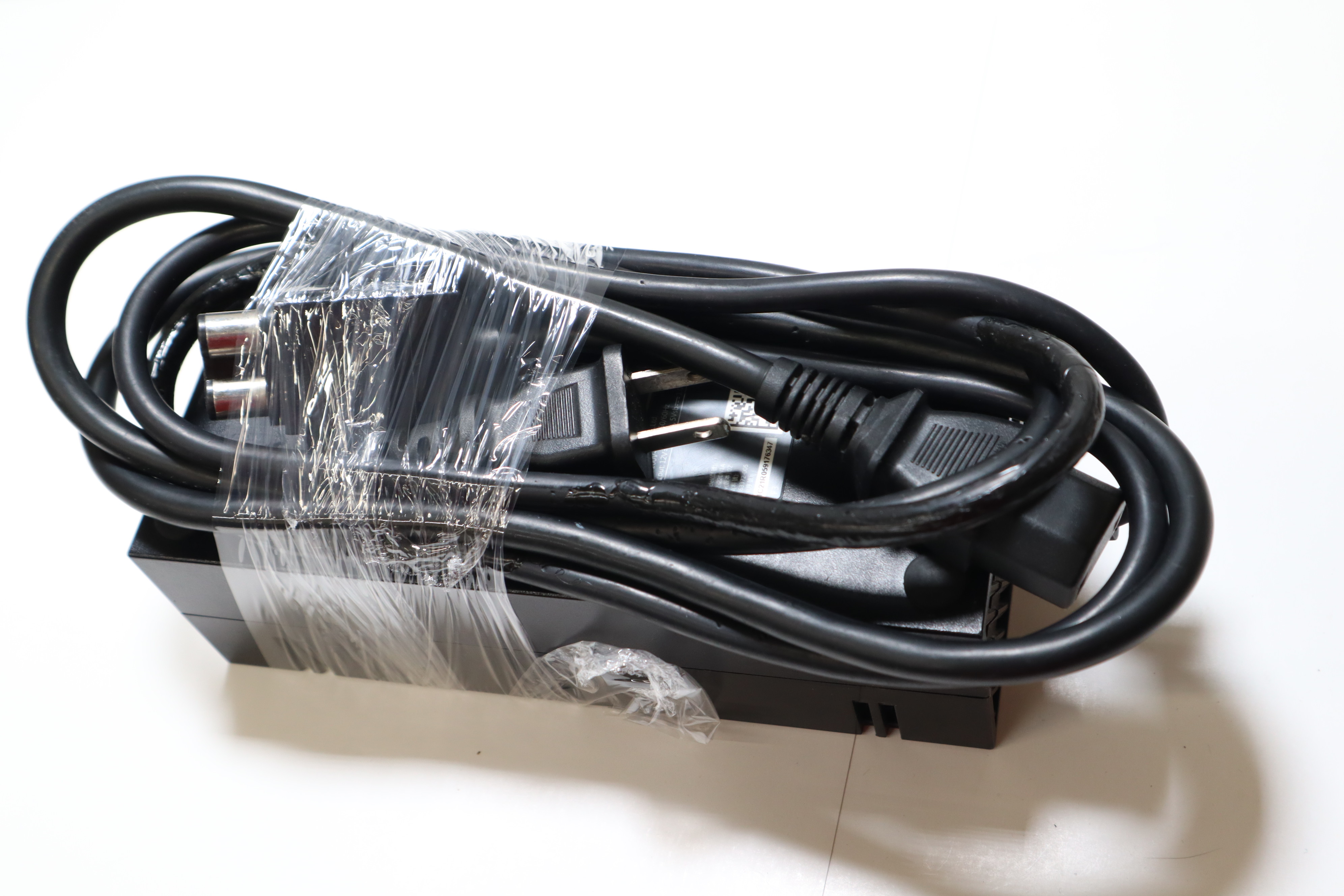 Microsoft 1540 500GB Xbox One 1st Gen Video Game Console 9083