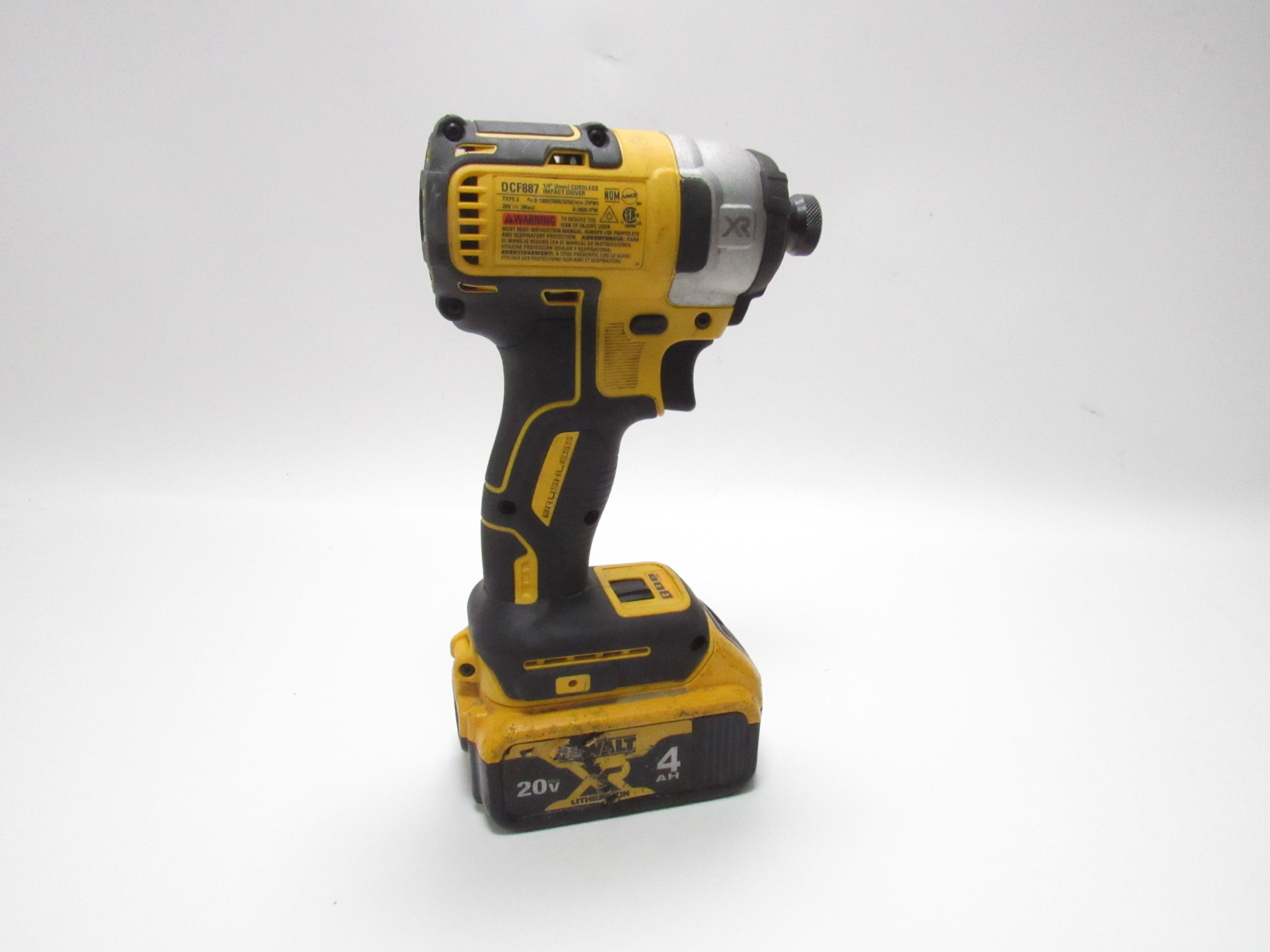 DEWALT DCF887 20-Volt MAX XR Cordless Brushless 3-Speed 1/4 in. Impact ...