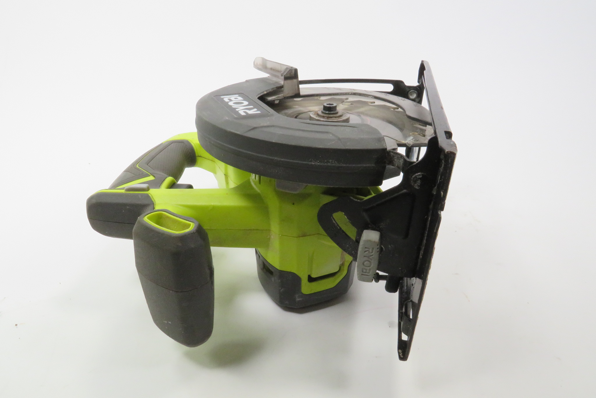 Ryobi PCL500 18-Volt Lithium-Ion Cordless 5-1/2" Circular Saw