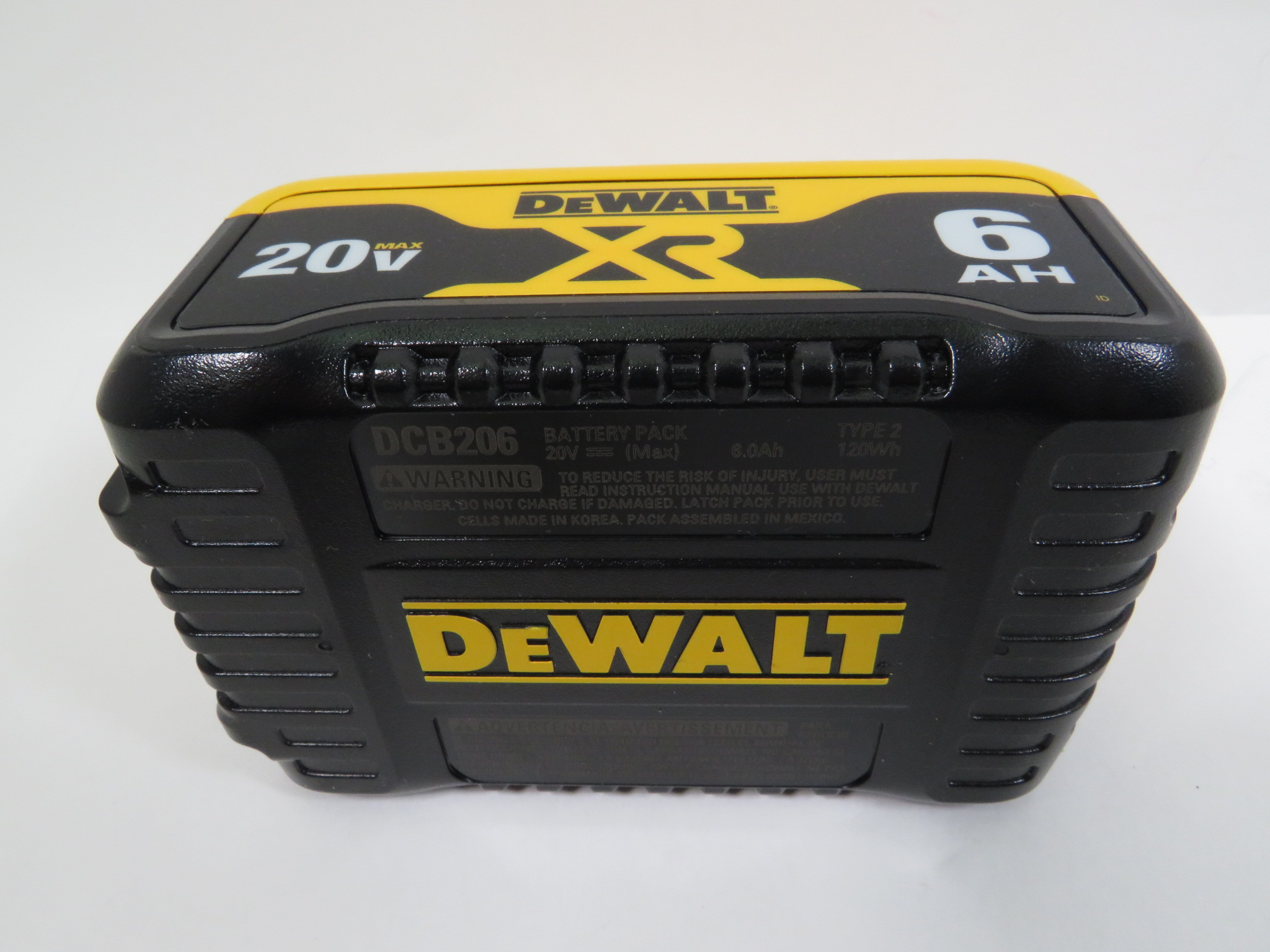 DeWalt DCB206 20V MAX XR 6AH Battery