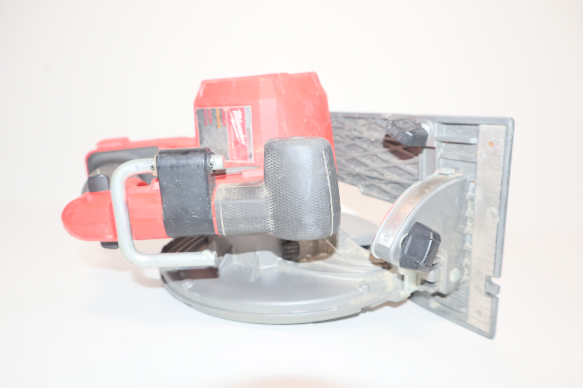 Milwaukee 2732-20 M18 FUEL 7-1/4" Circular Saw 2754 & Battery