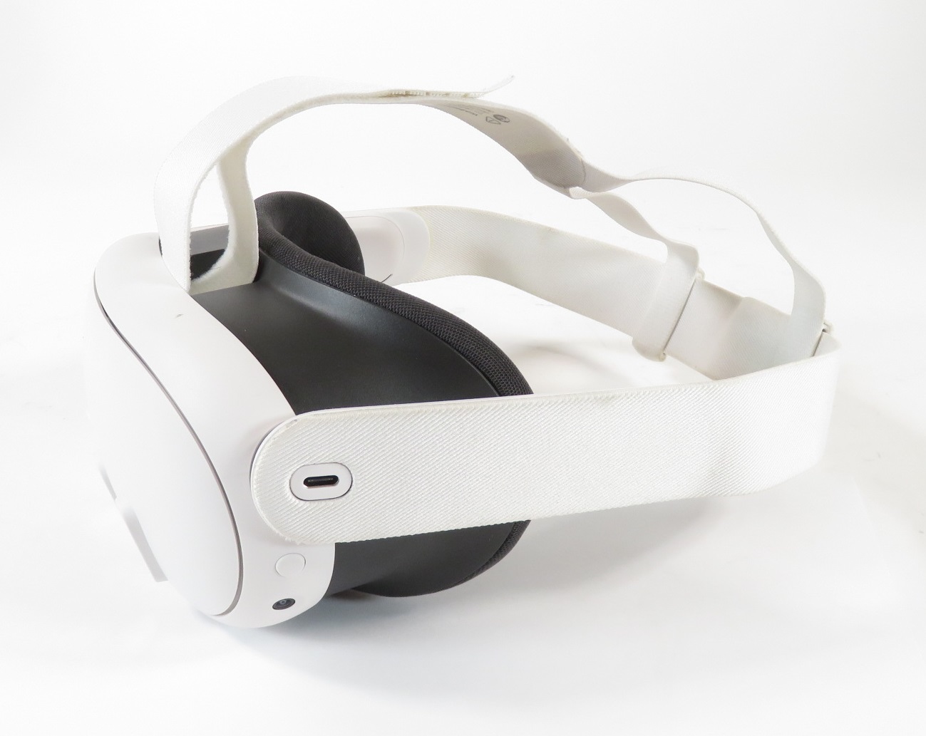 Meta Quest 3 S3A 128GB Storage 3D Spatial Audio High-Resolution VR Headset