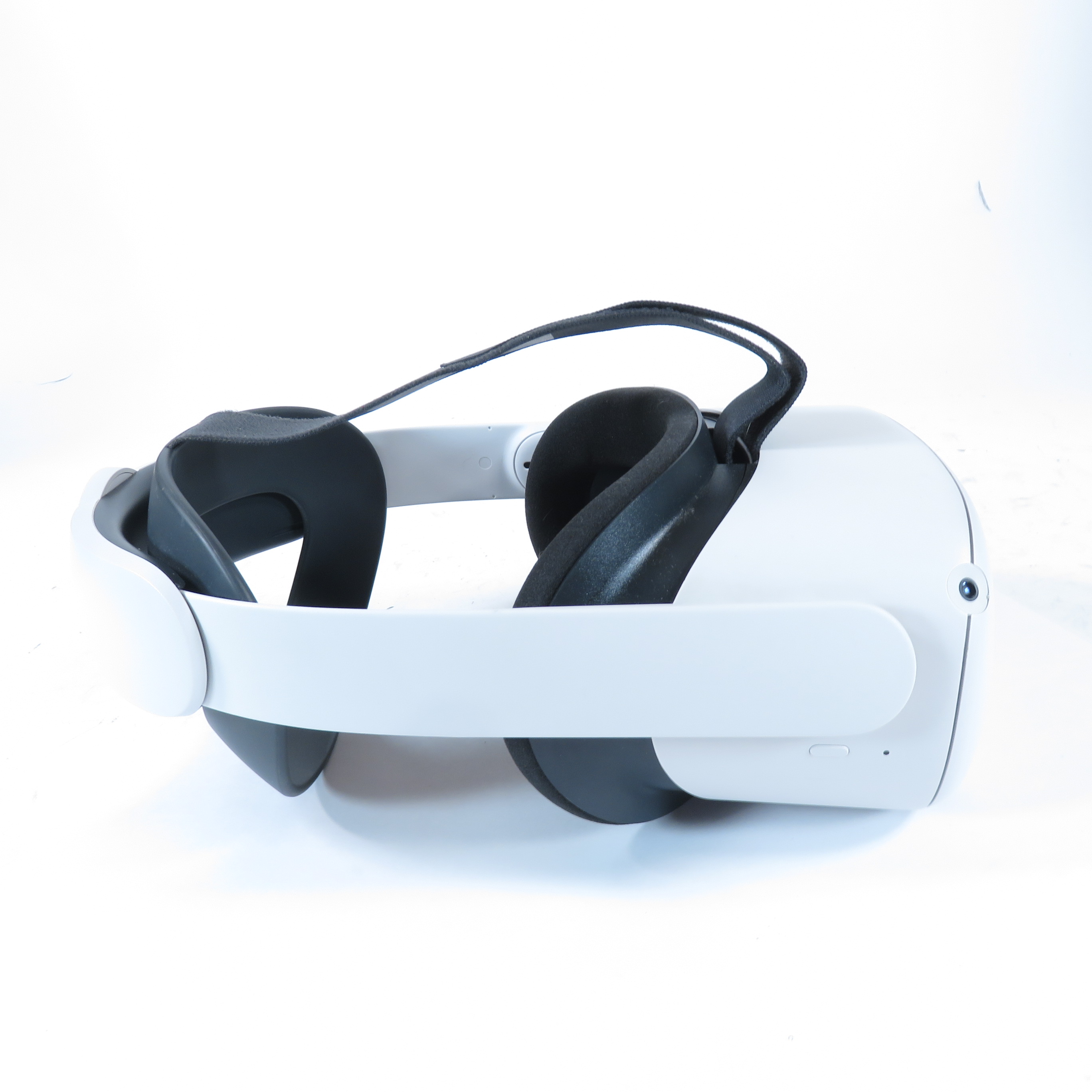 Oculus Quest 2 301-00351-01 Advanced All-in-One 256GB White VR Headset