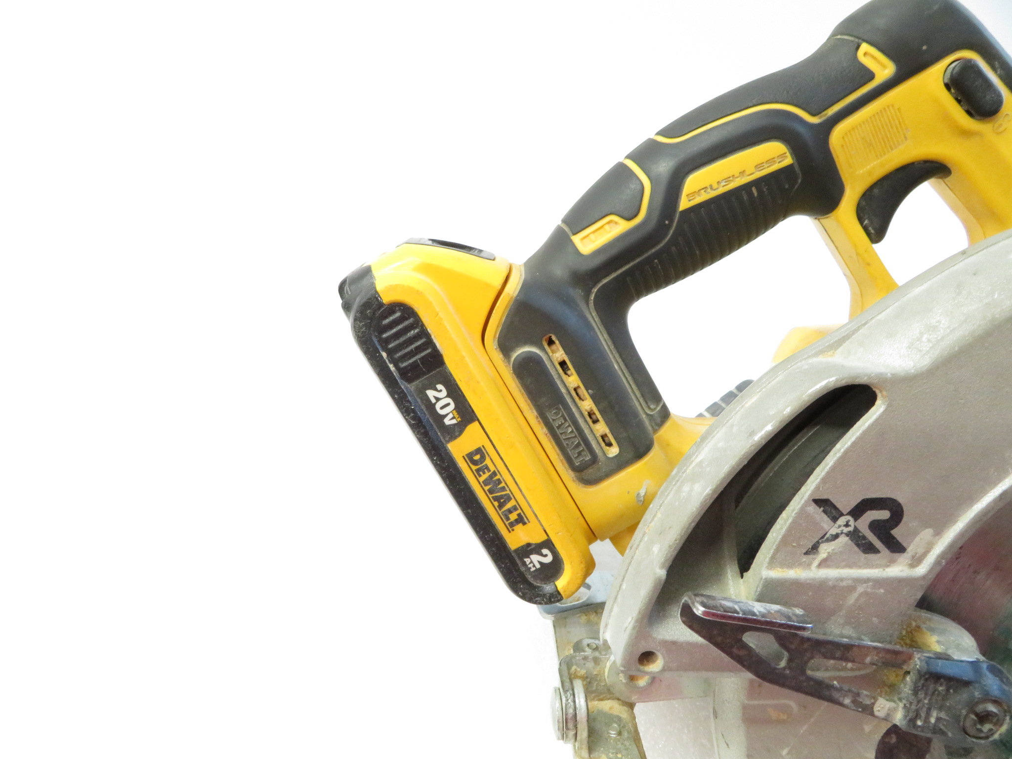 DEWALT DCS570 20-Volt MAX XR Li-Ion Cordless Brushless 7-1/4 in ...