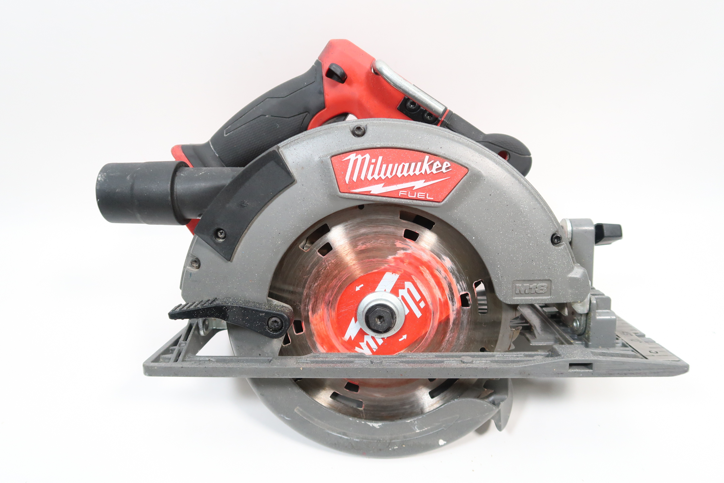 Milwaukee 2732-20 18V Lithium-Ion Brushless Cordless 7-1/4 in. Circular Saw