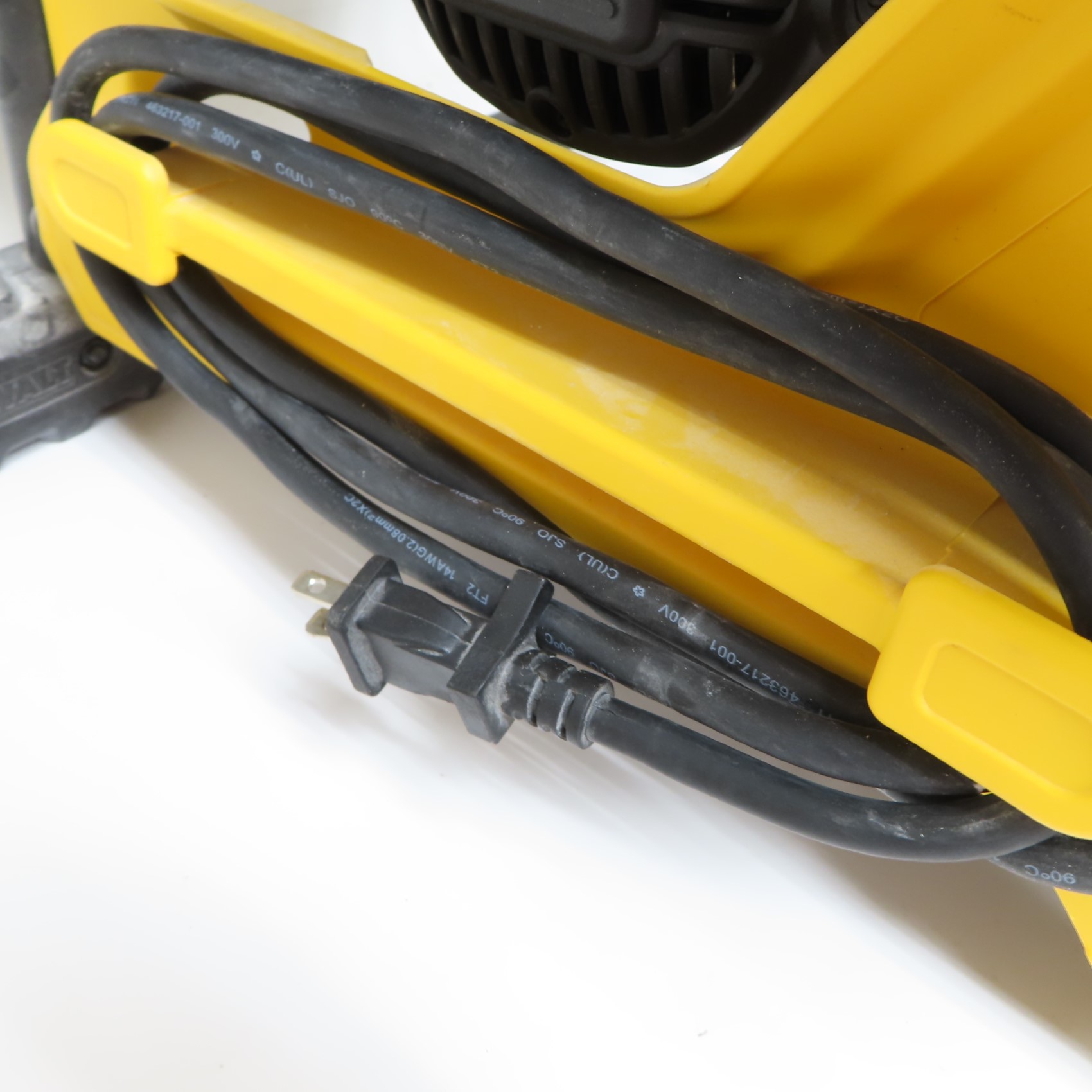 DeWalt DWE7485-QS 120V 8-1/4" Compact Jobsite Table Saw (Local Pick-Up ...