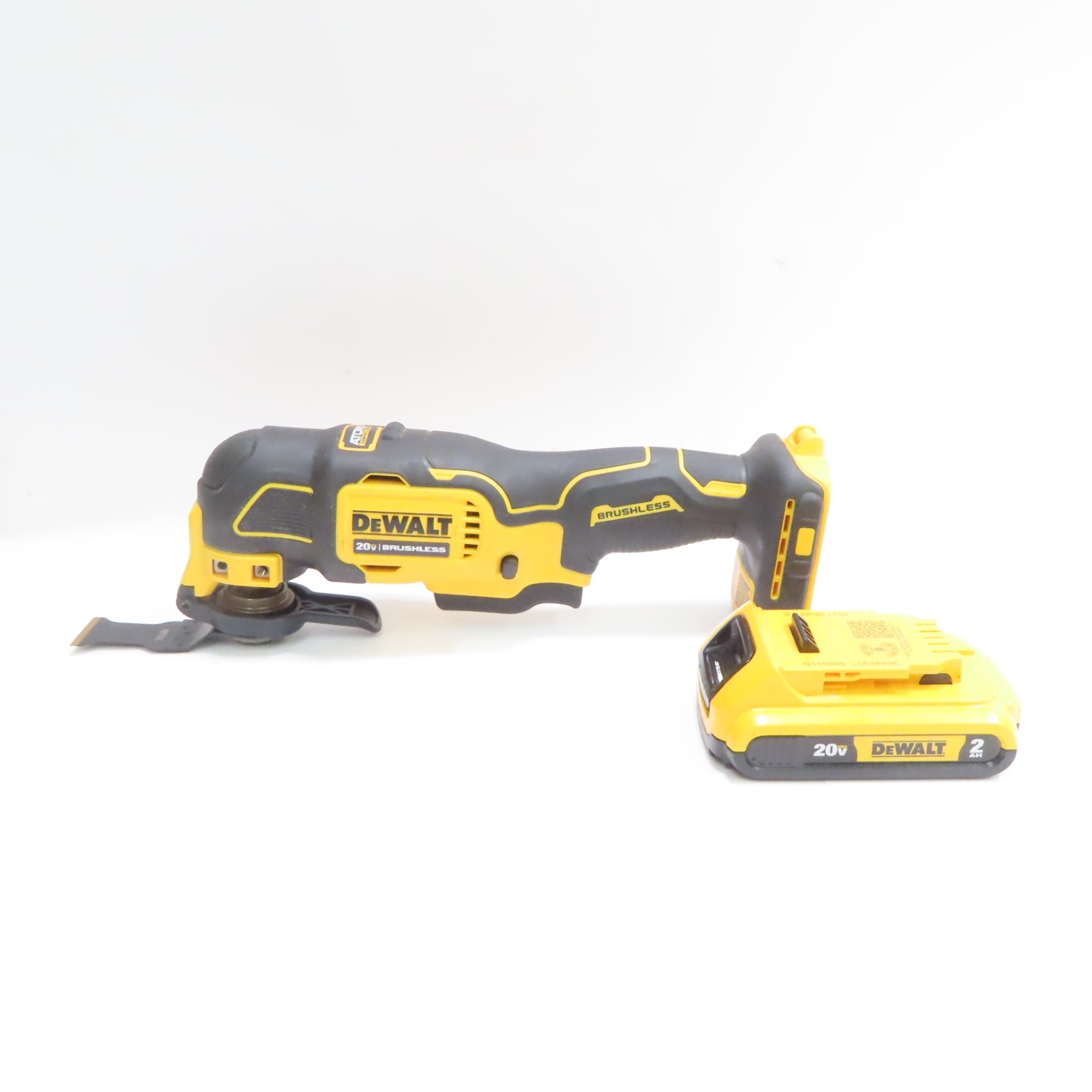 DeWalt DCS354 MAX ATOMIC 20V Cordless Oscillating Multi-Tool (8110)
