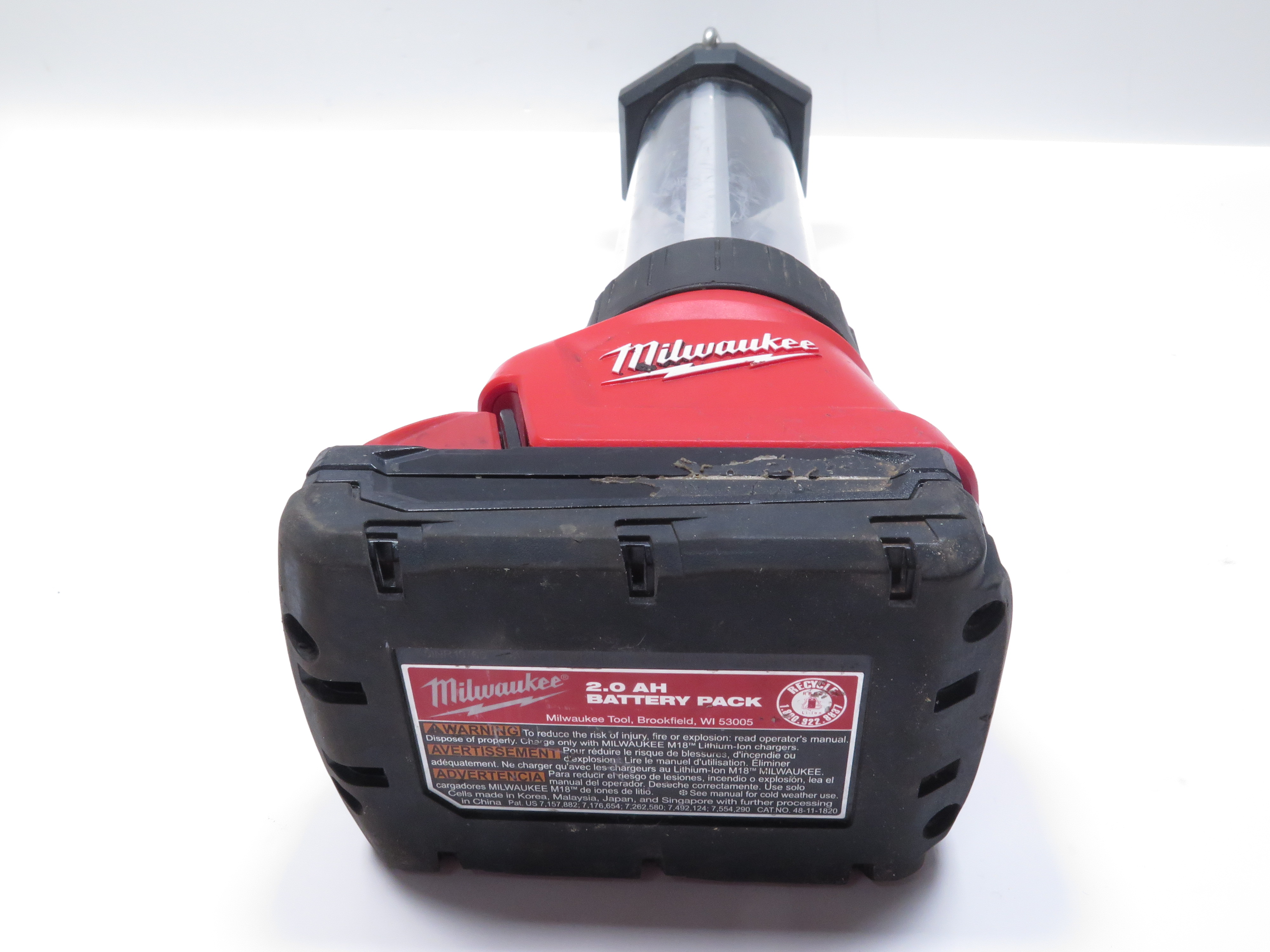 Milwaukee 2363-20 M18 18-Volt Lithium-Ion Cordless 700-Lumen LED ...