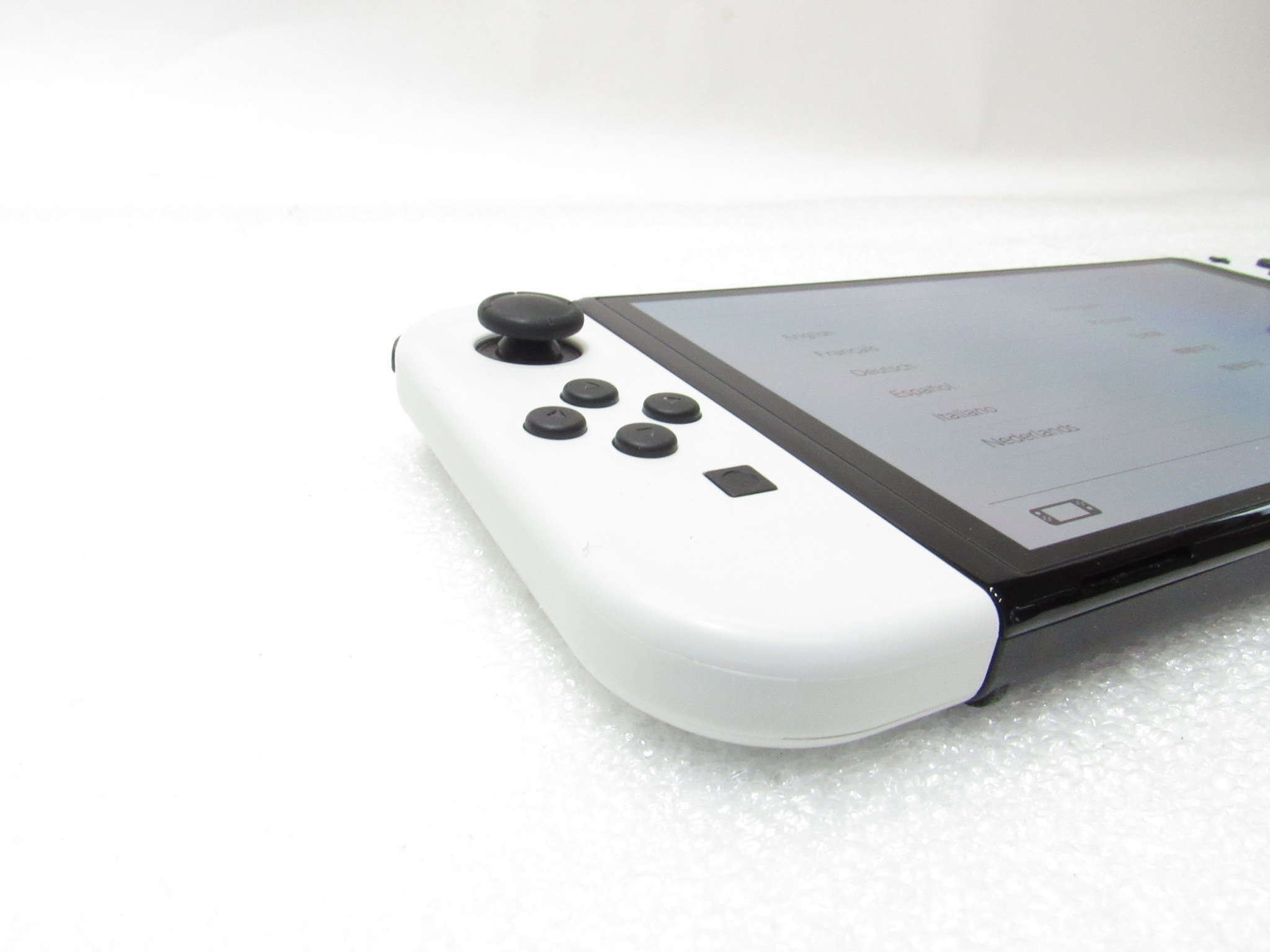 Nintendo HEG-001 OLED Switch 64GB Console White