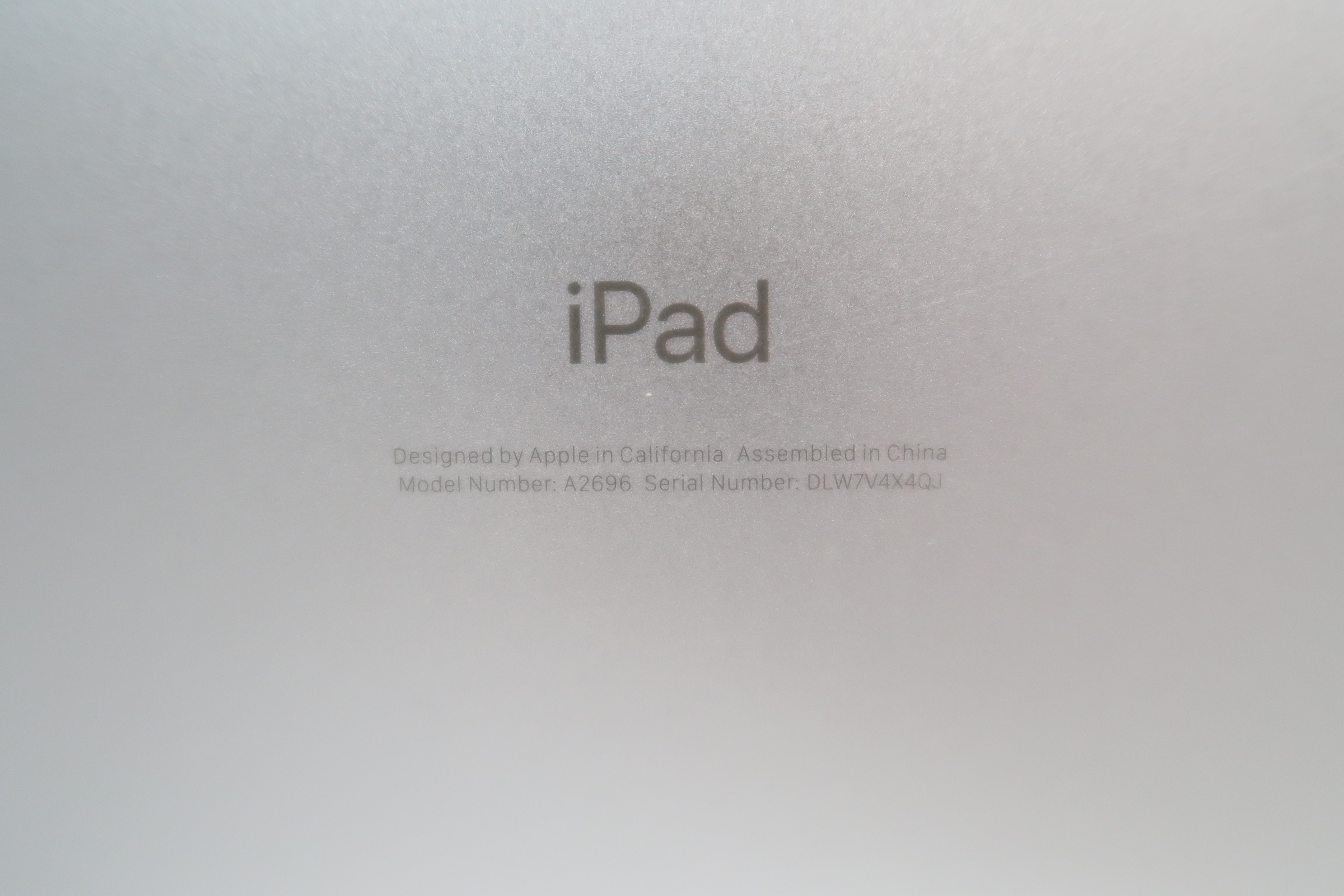 Apple MPQ03LL/A 10.9" iPad 10th Gen - 64GB - Wi-Fi Only