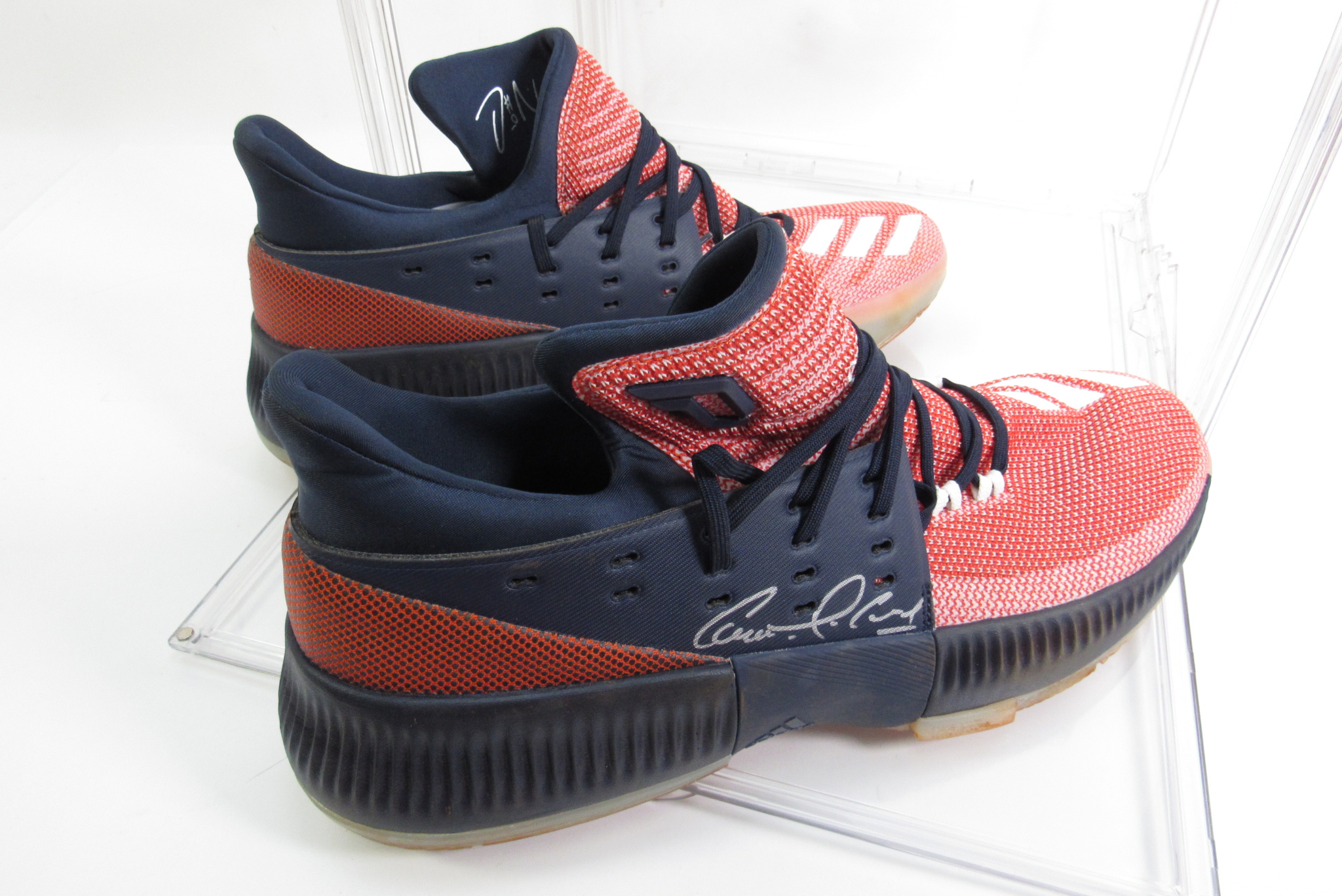Carlos Correra Auto MN Twins Player-Issued Fanatics Authenticated MLB Shoes